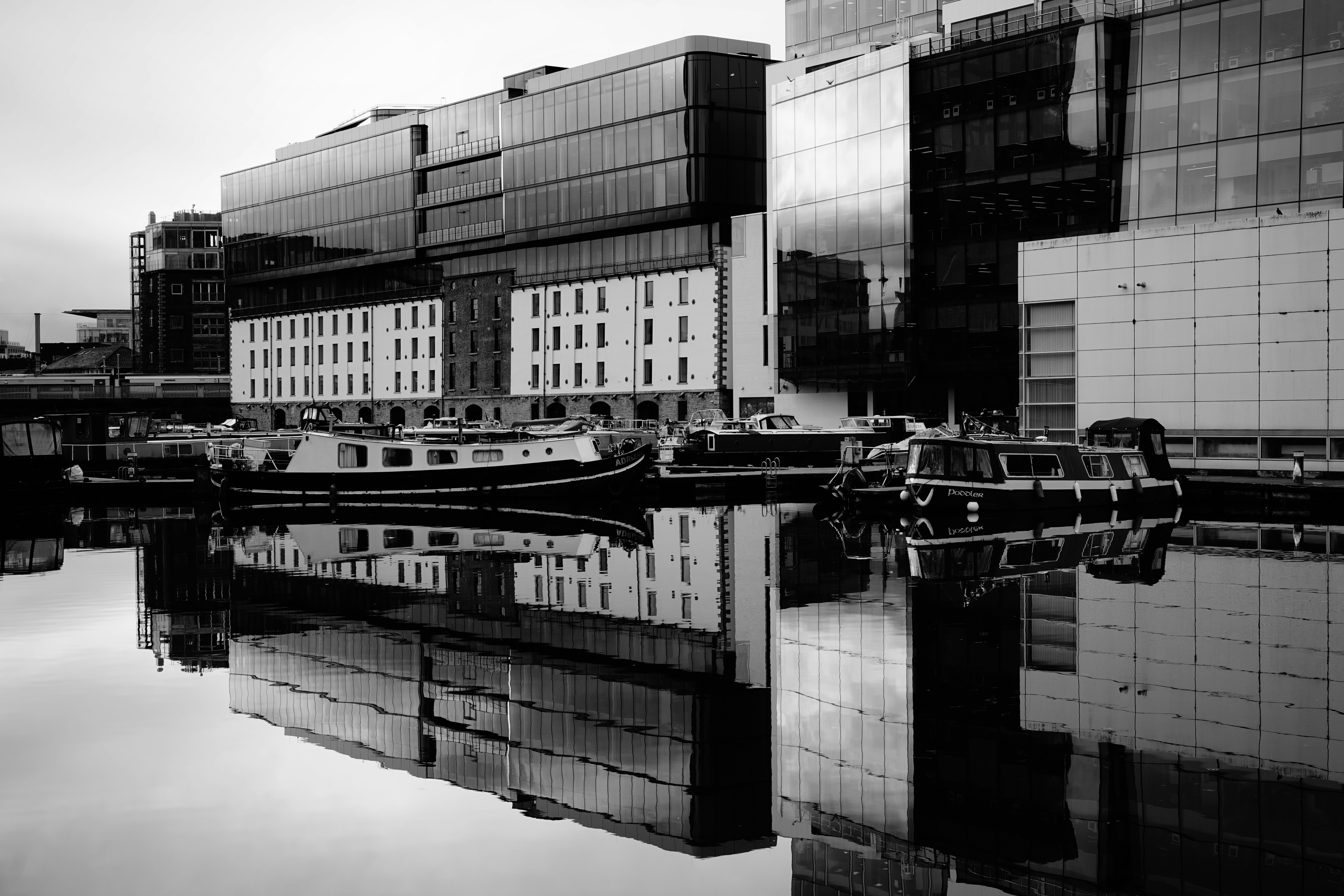 Industrial Mirror: Waterfront Facades in Mono
