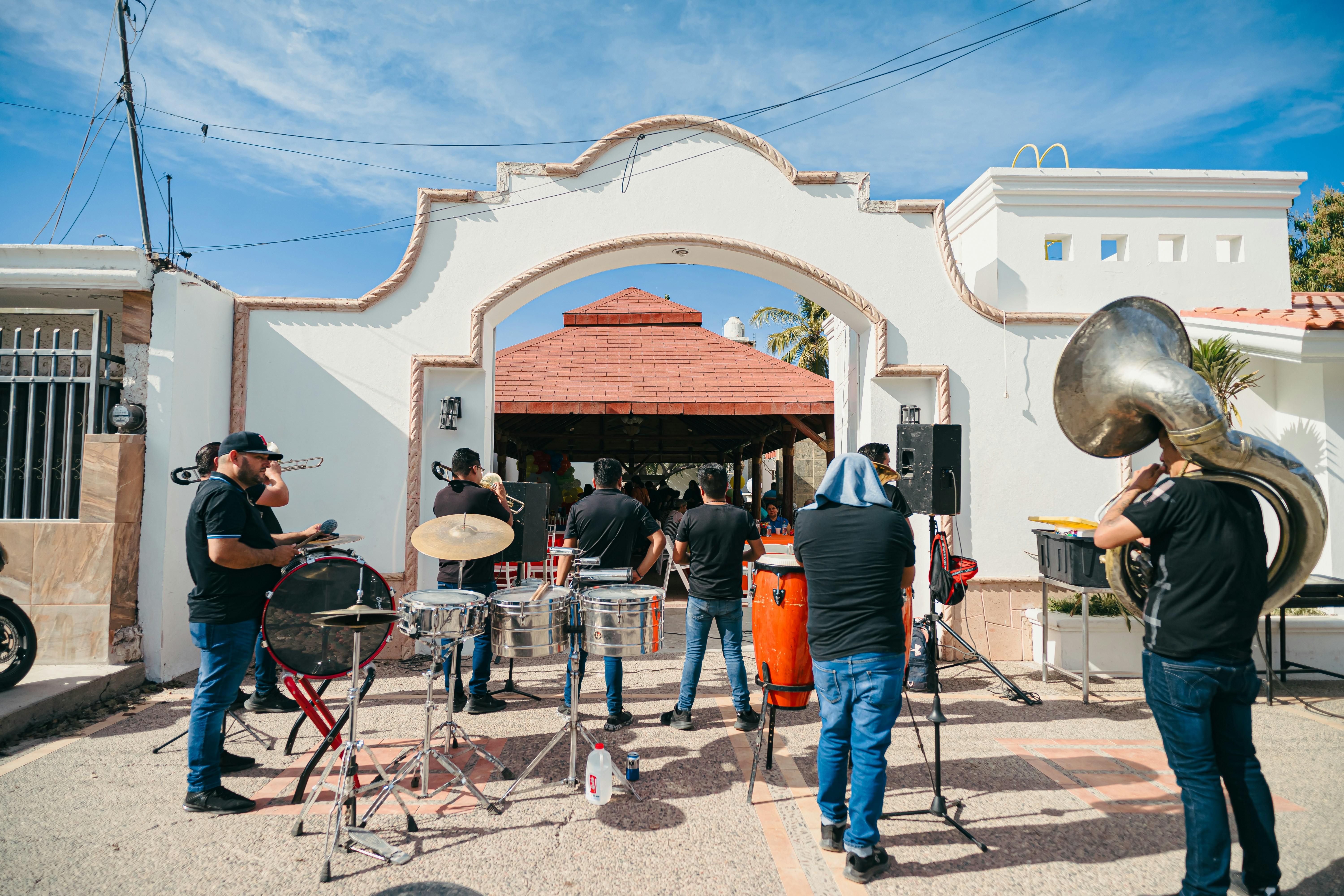Sunlit Streetbeat: A Live Brass Ensemble Sets the Archetypal Plaza Alight