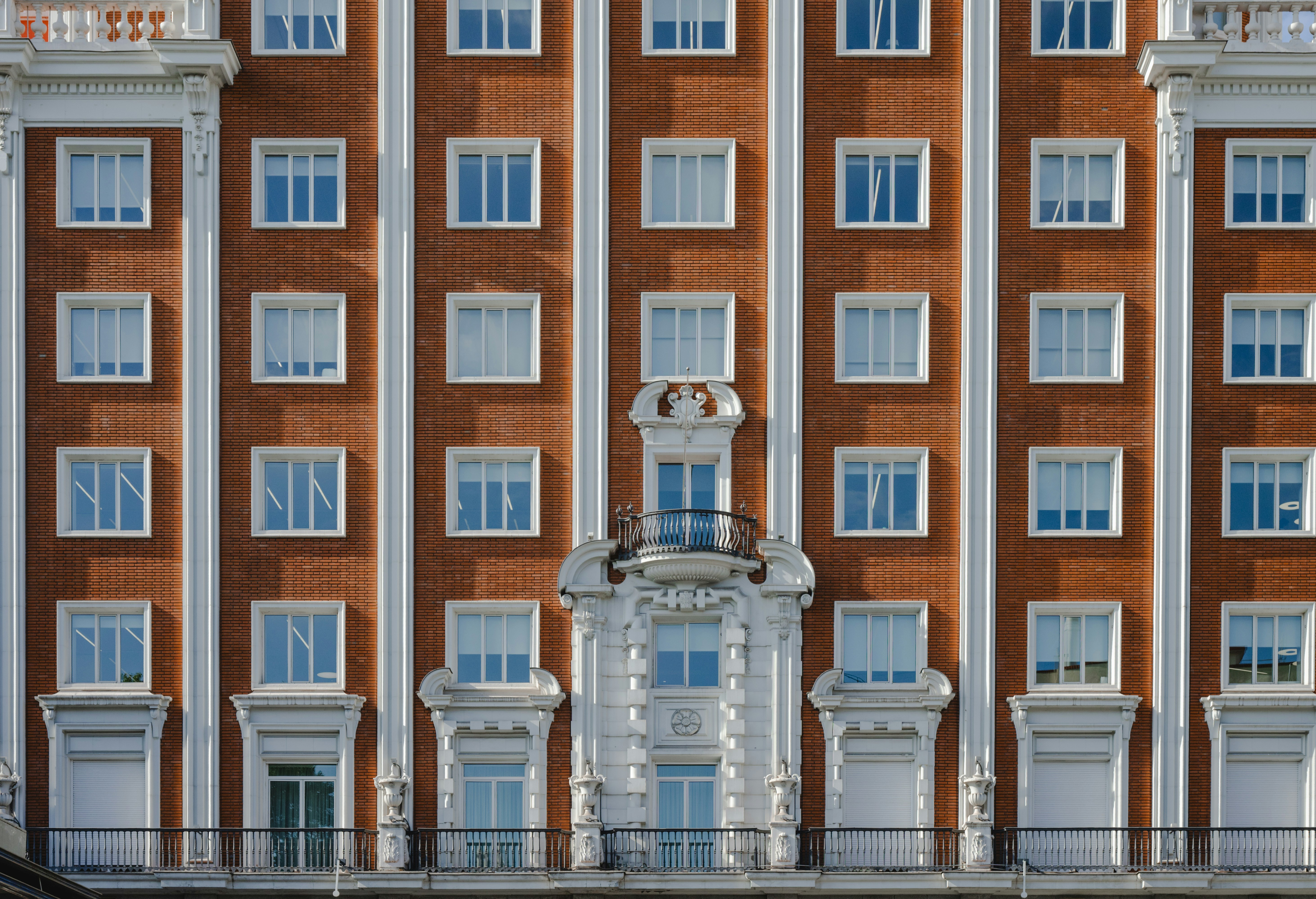 Symmetrical Facade, Central Balcony Archway