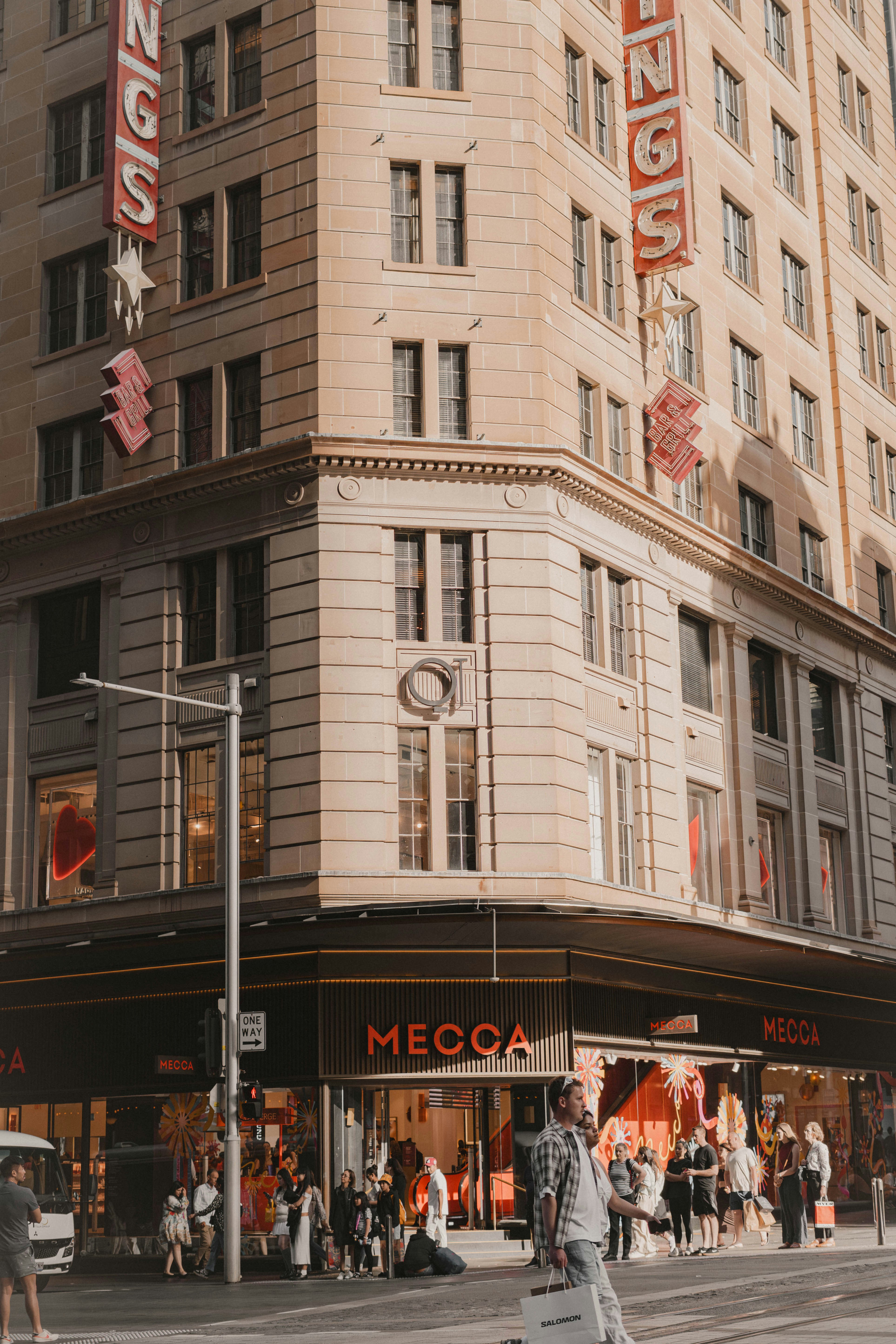 A Bustle at the Mecca Corner