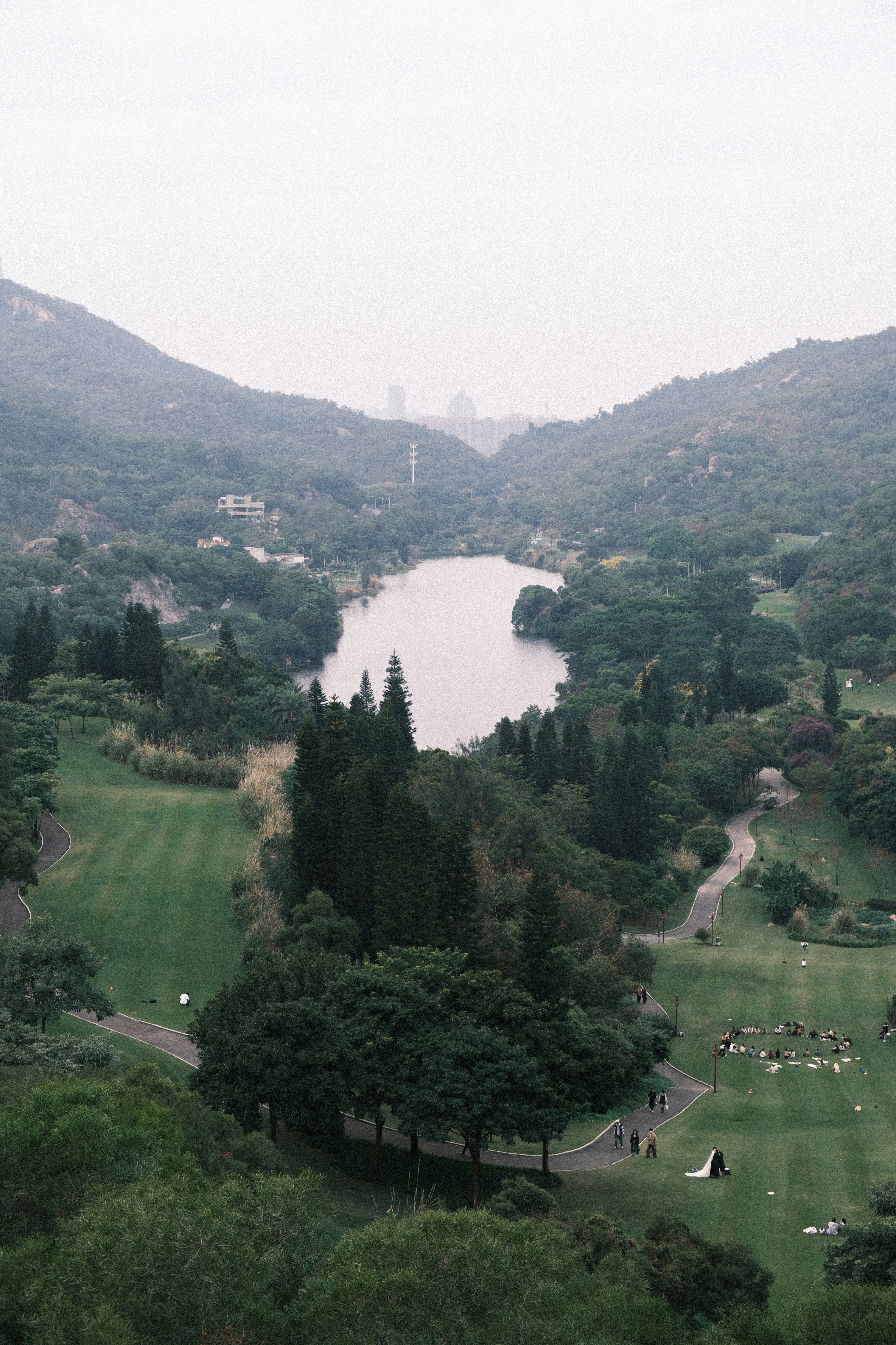 Valley Green: A Serene Riverside Park Cradled by Hills