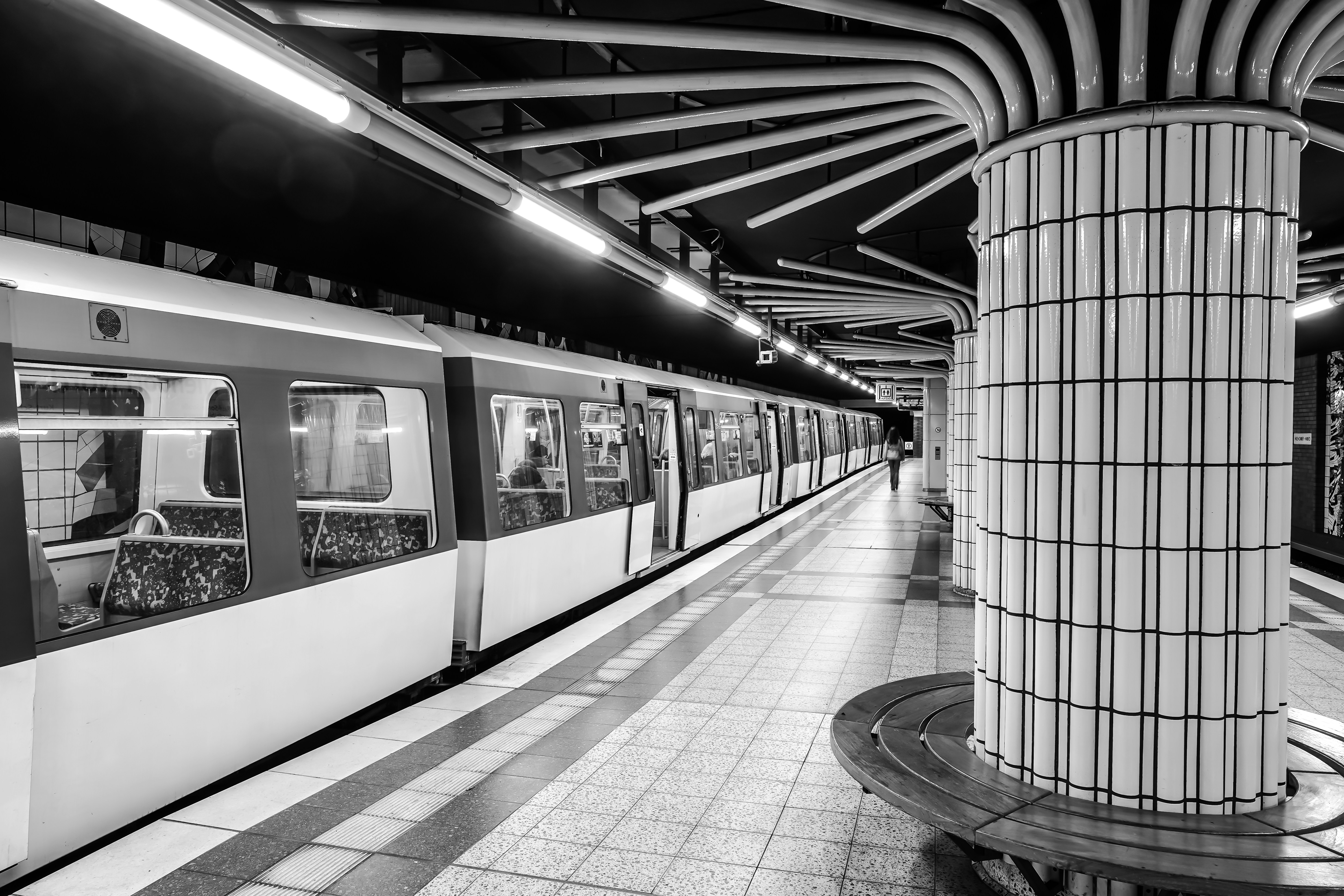 Photo by Wolfgang Weiser with Sony Alpha 7 III