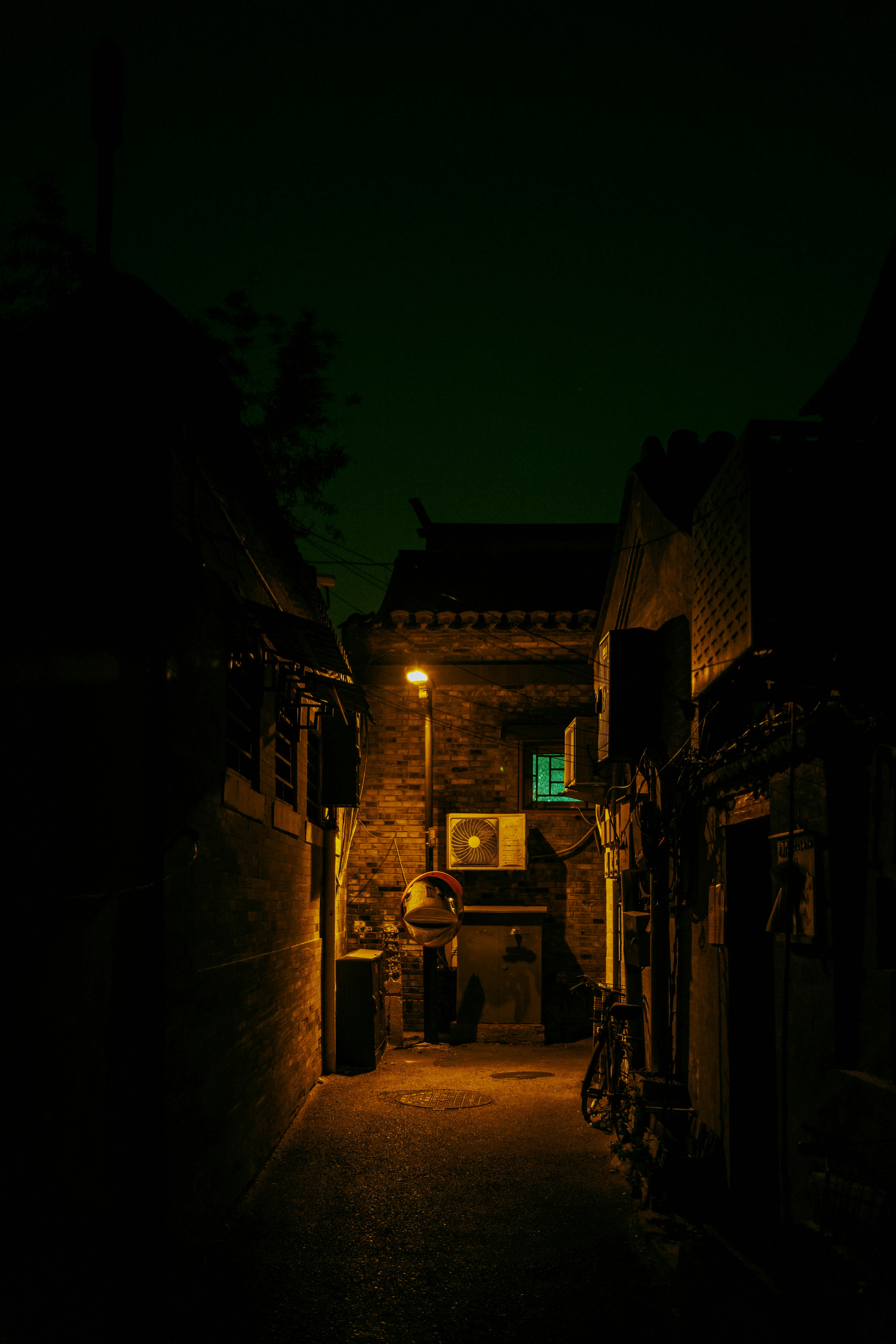 Neon Alley at Dusk: A Quiet Breath of City Heat