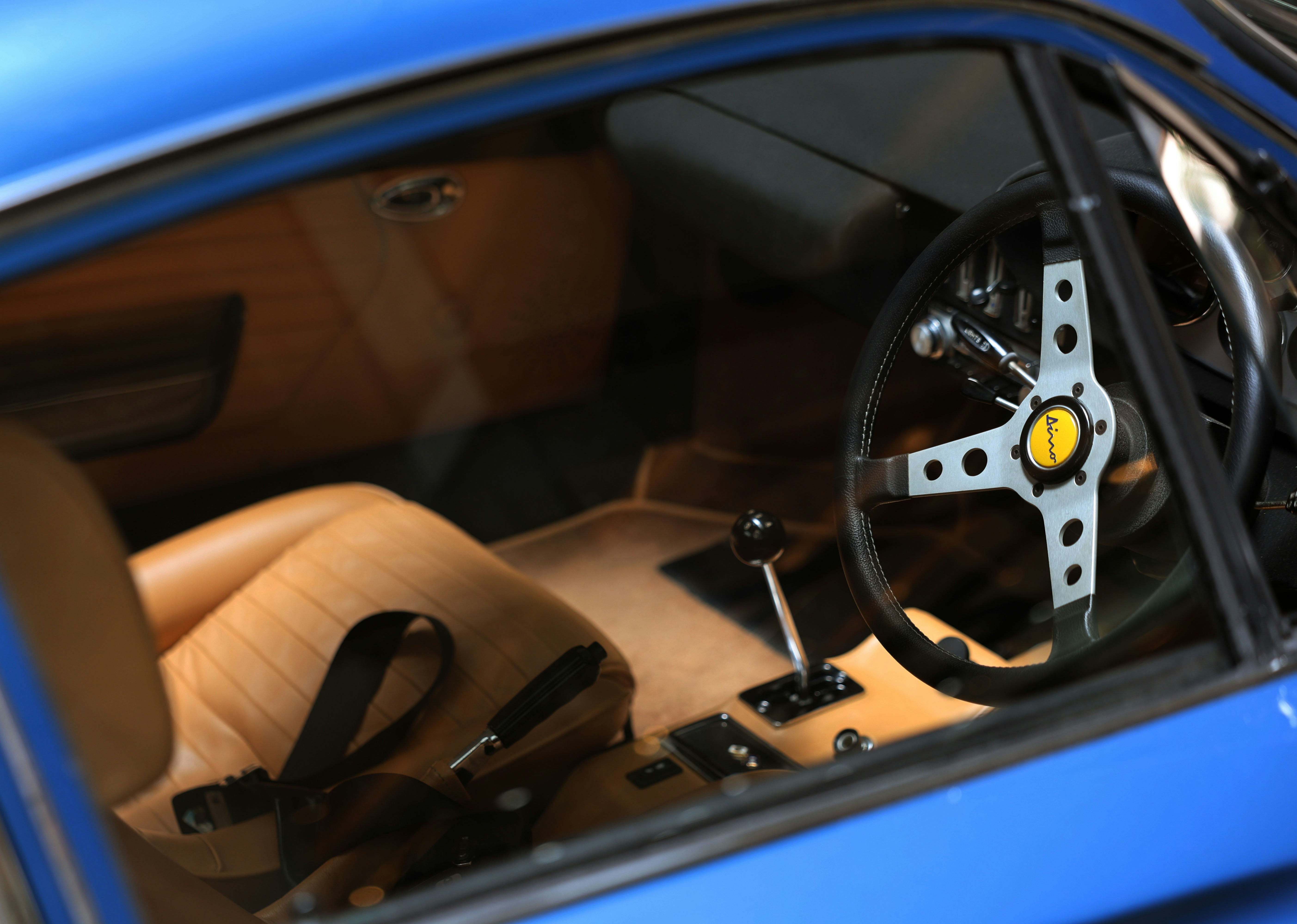 Ferrari dino gt interior