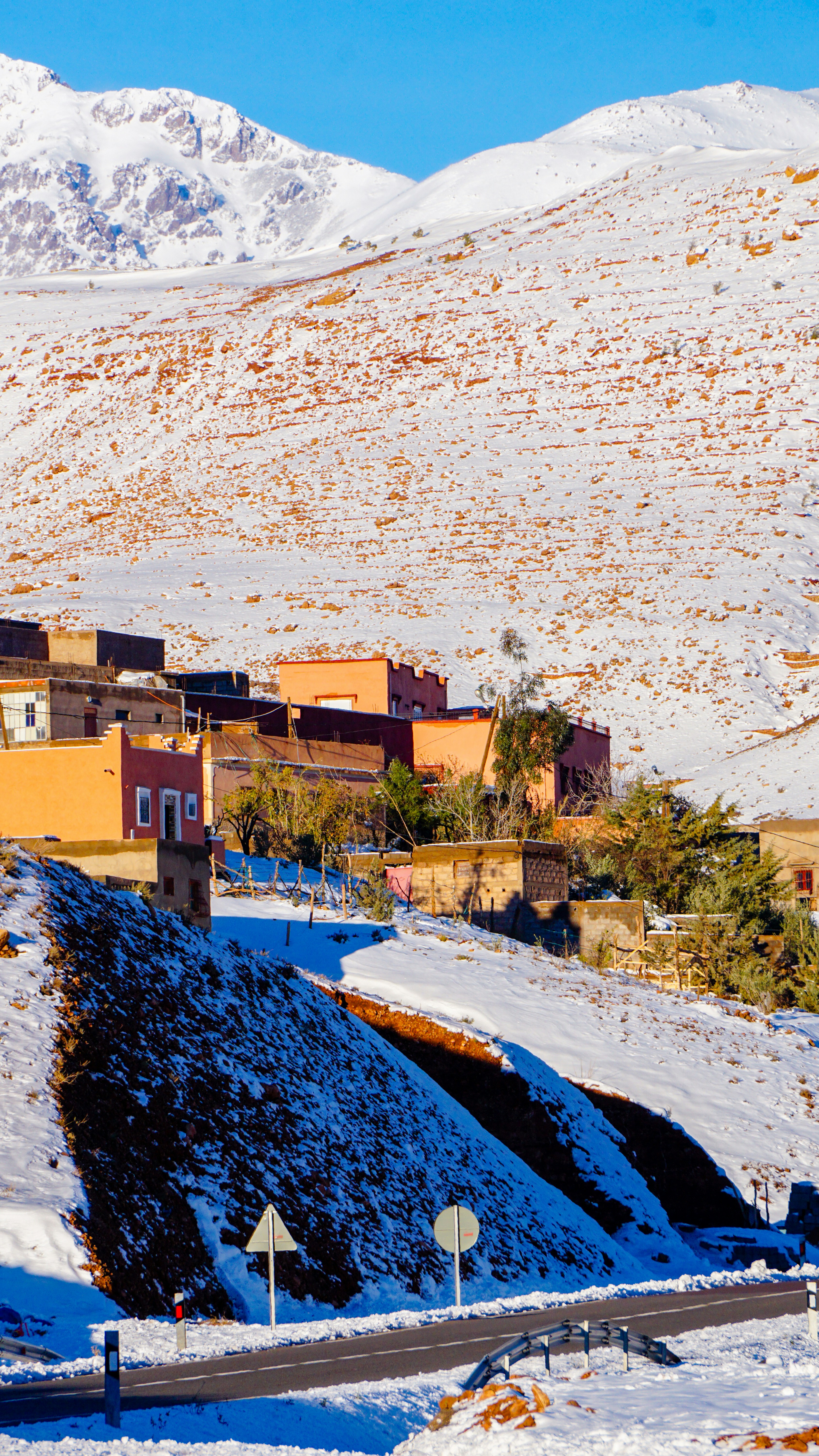 Photo by Mohamed Abira with Sony Alpha 6000