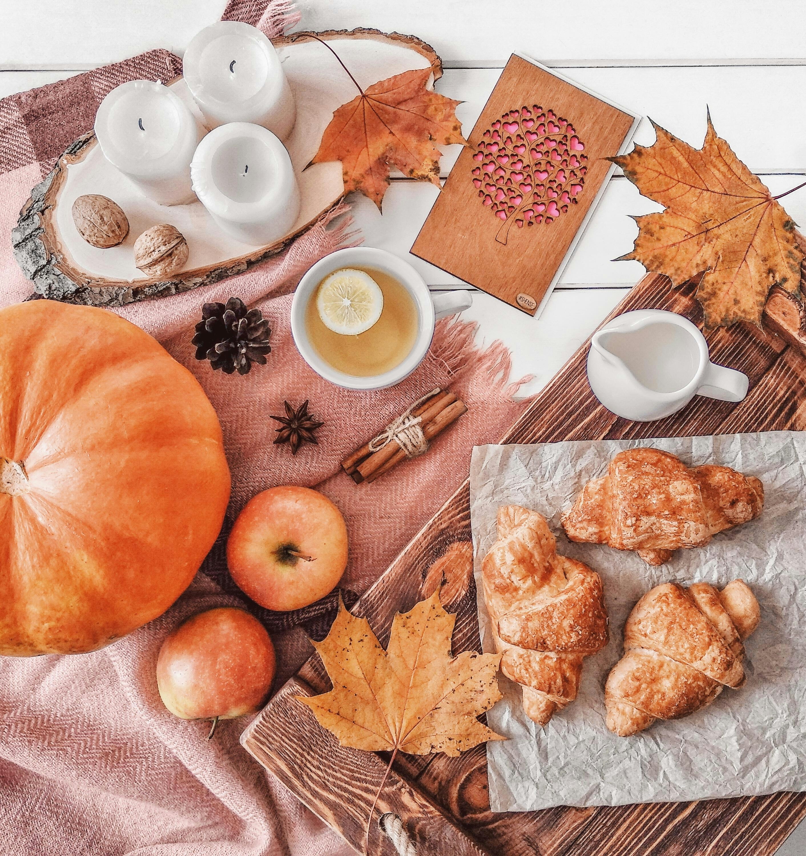 Autumn Table: Pumpkin, Pastries, and Gentle Candles