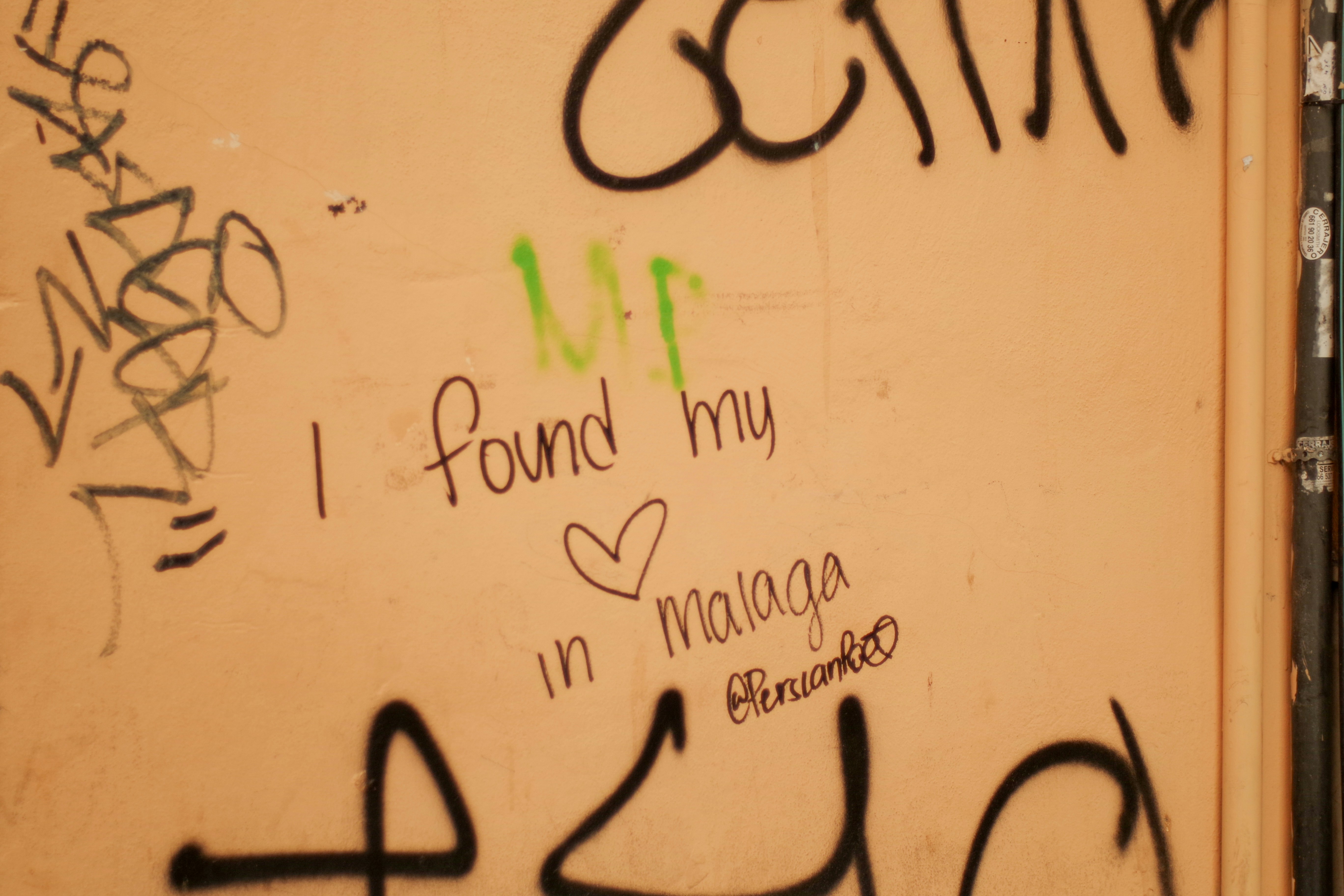 Heartfelt Graffiti: I found my malaga in the wall