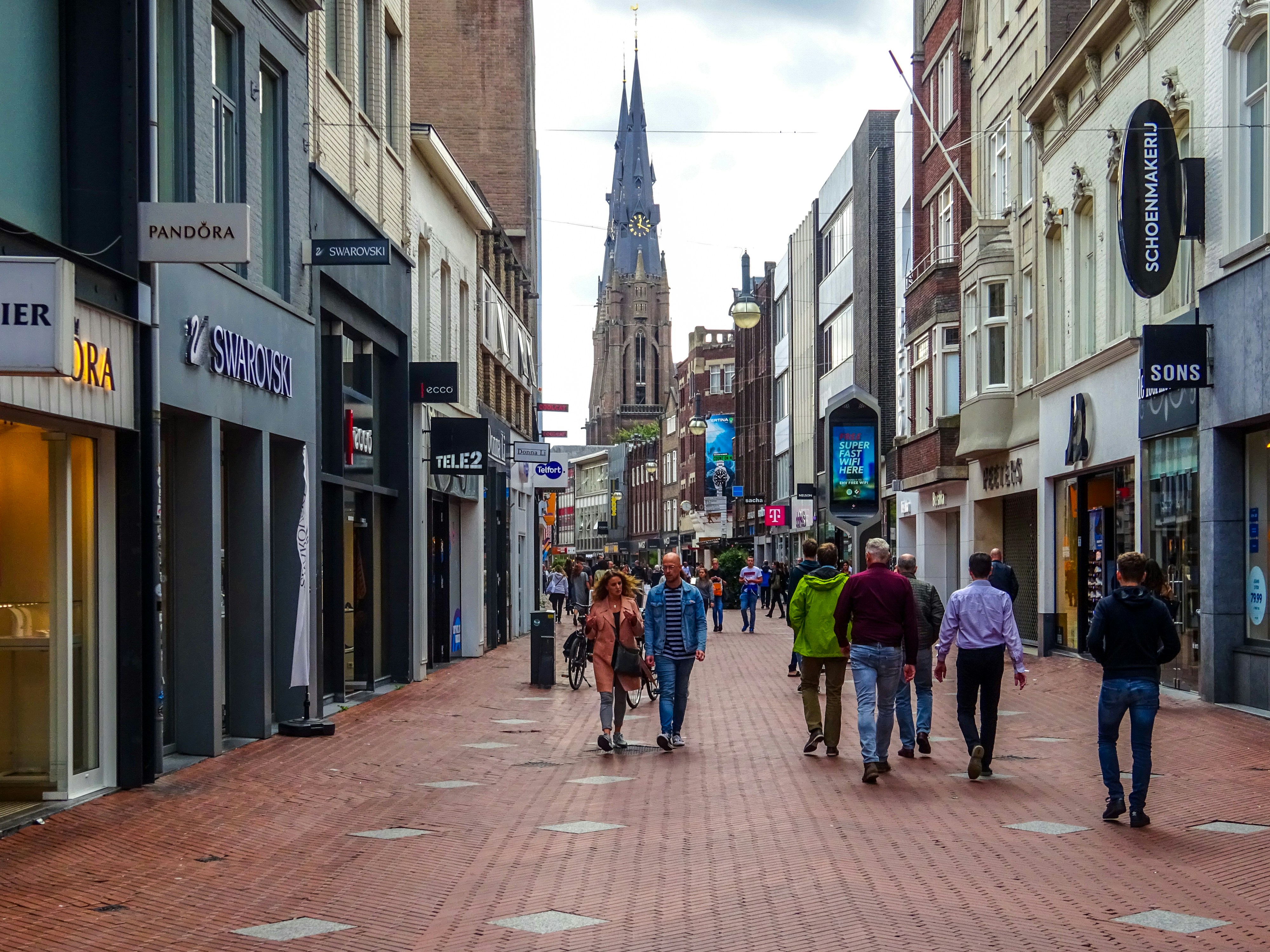 Photo by Nikolai Kolosov with Sony Cyber-shot WX350