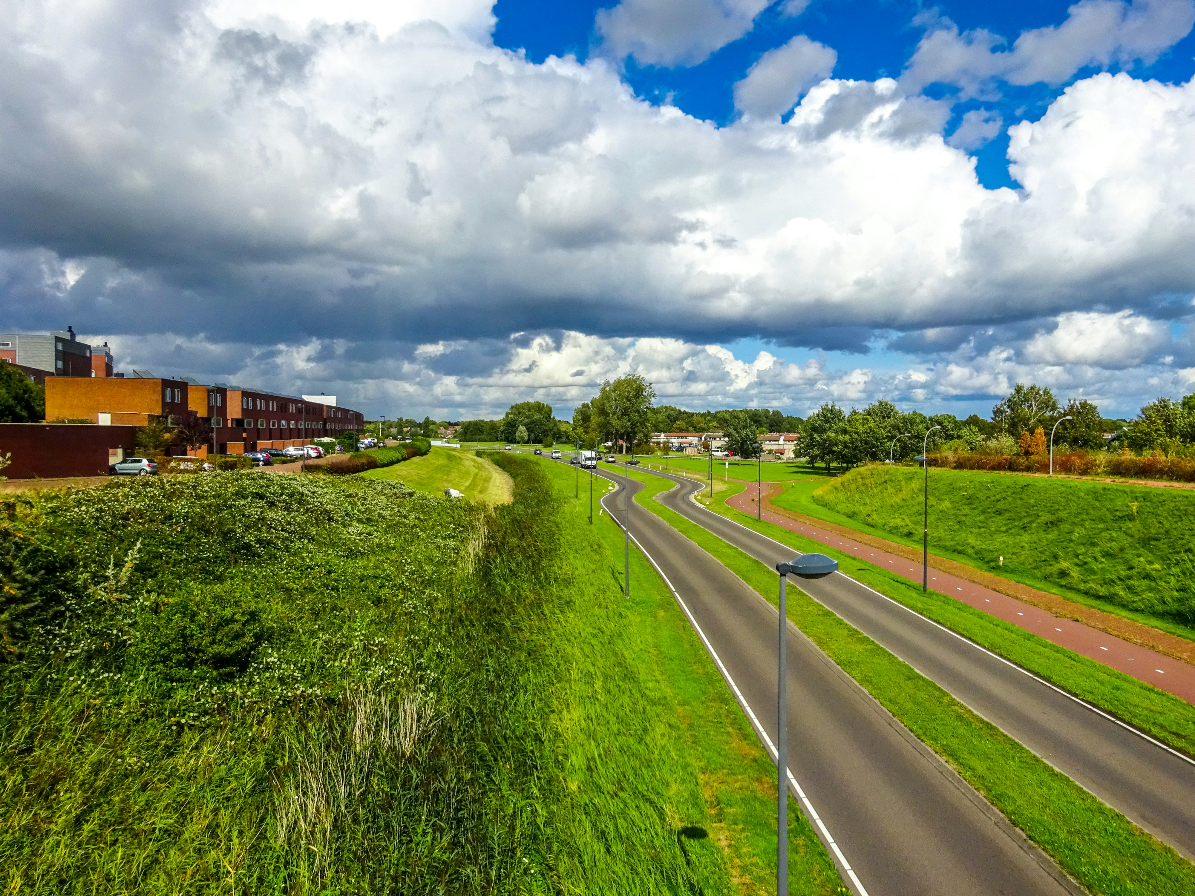 Photo by Nikolai Kolosov with Sony Cyber-shot WX350