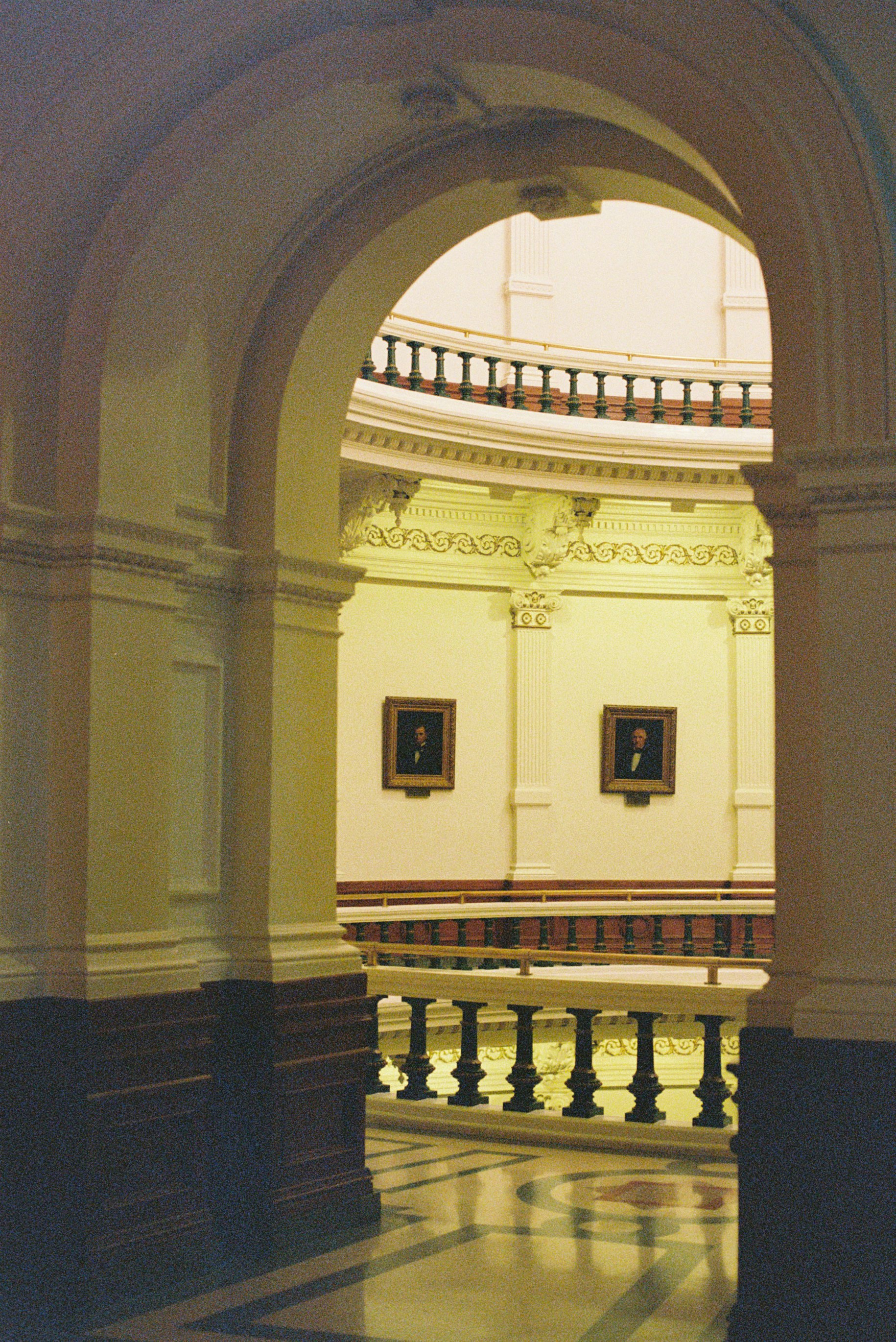 Interior of a building with arches and portraits photo – Free Tourism ...