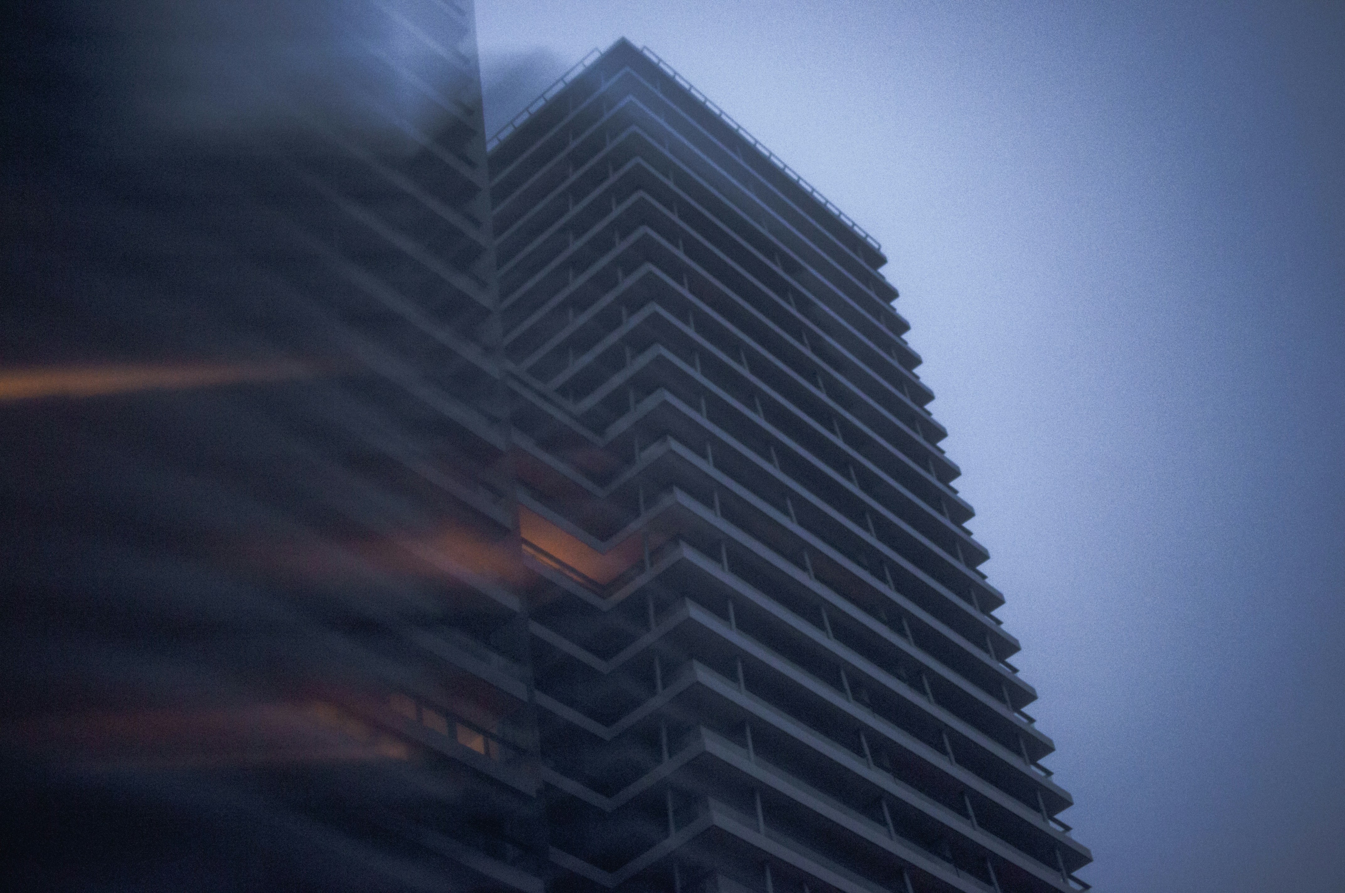 Azure Facade: Nightfall on a Dzinish Tower