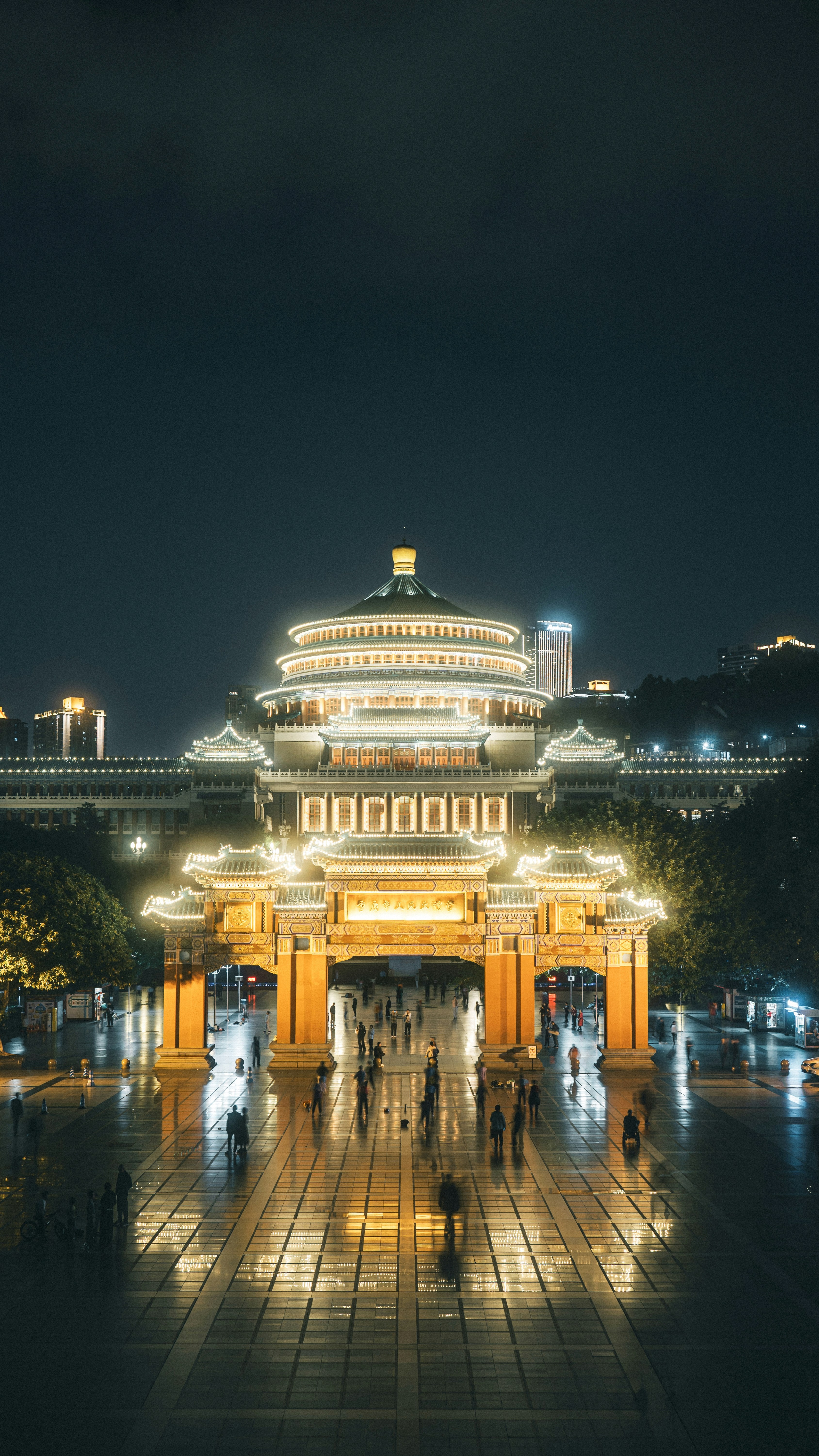 Luminous Summit: Night Gate of Chang’an