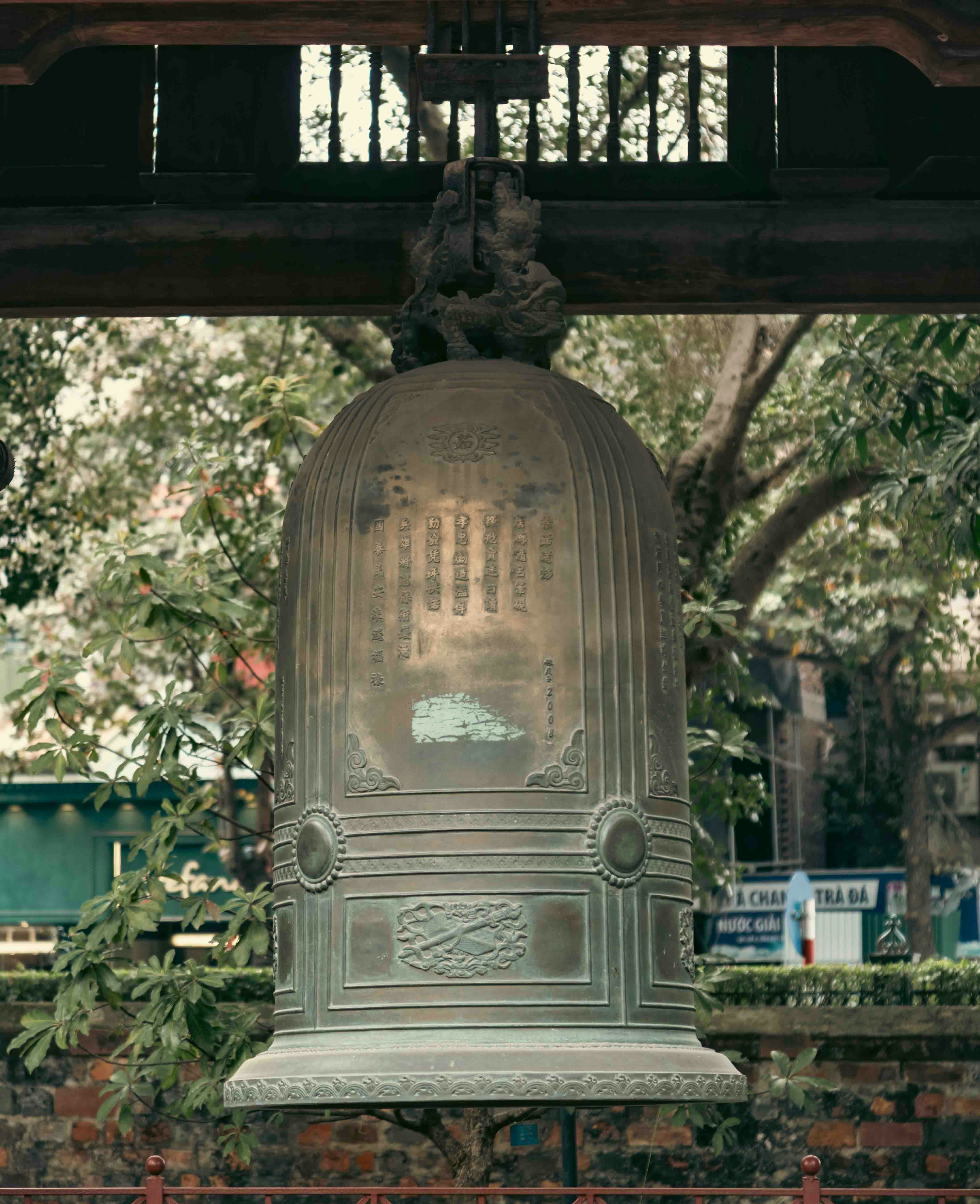 The Hanging Bell in Quiet Branches