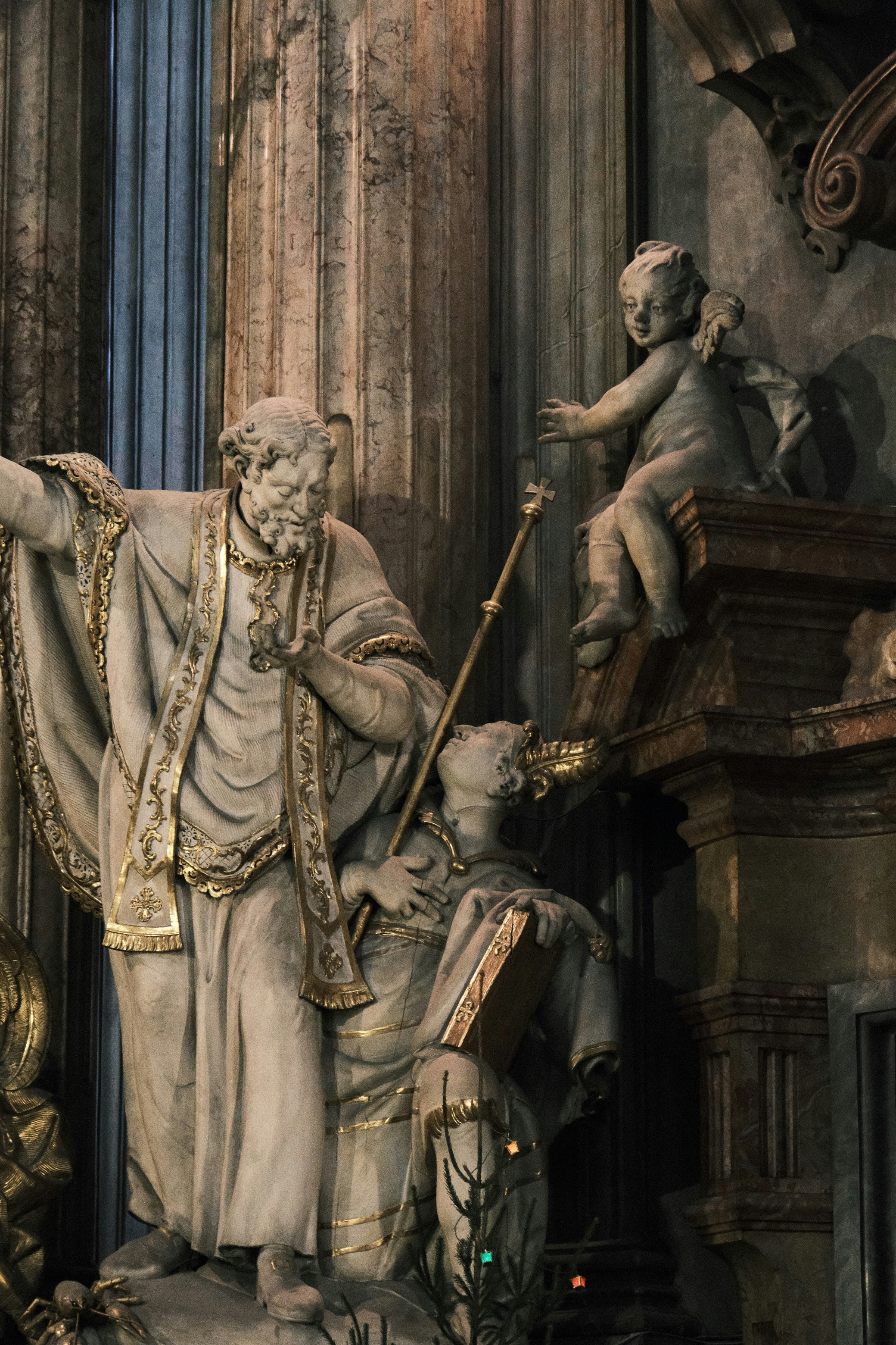 Pilgrim of Statuary: A Baroque Choir of Stone and Gilded Threads