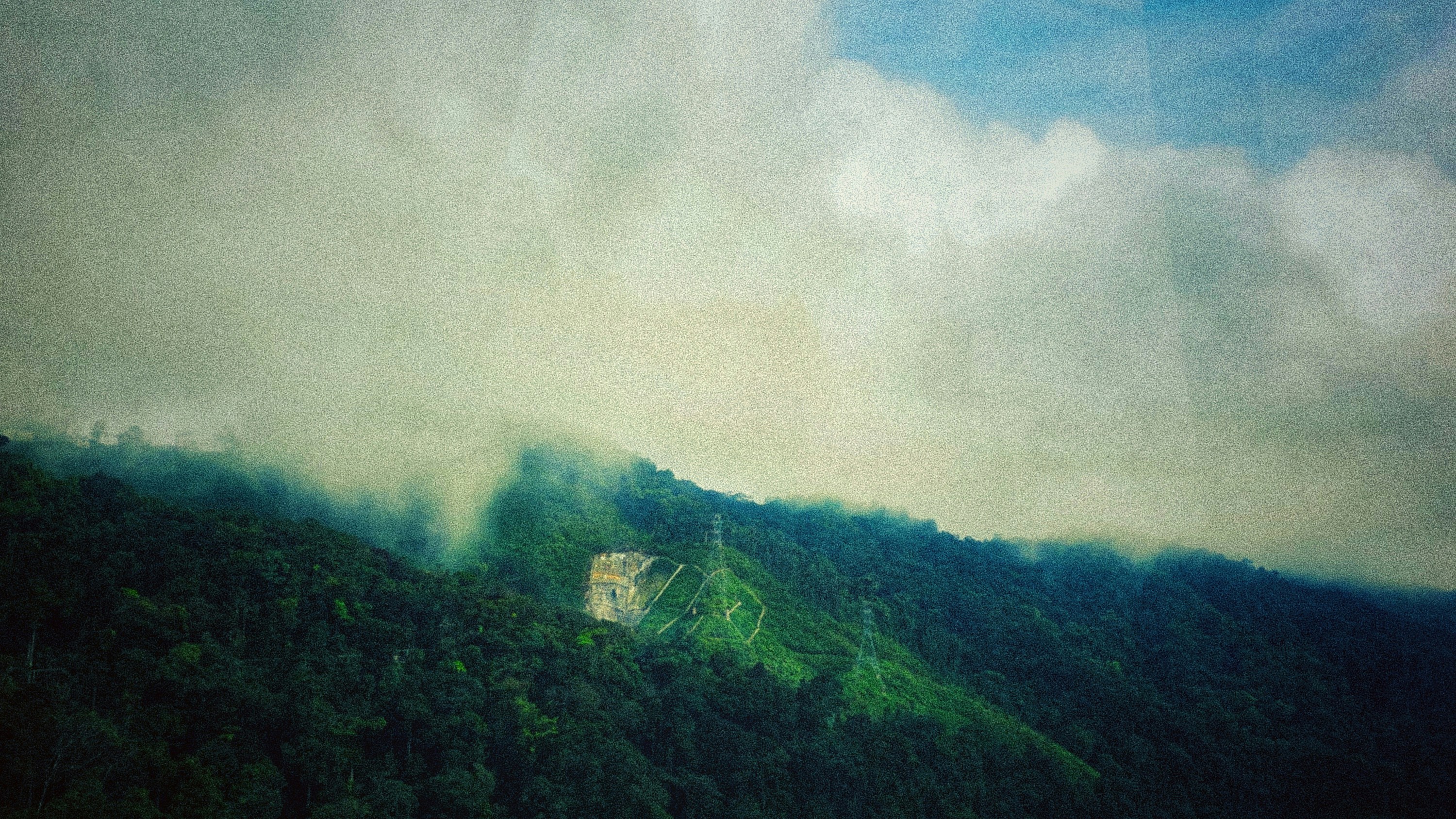 Misty Ridge: Hidden Terrace Surrounded by Clouds
