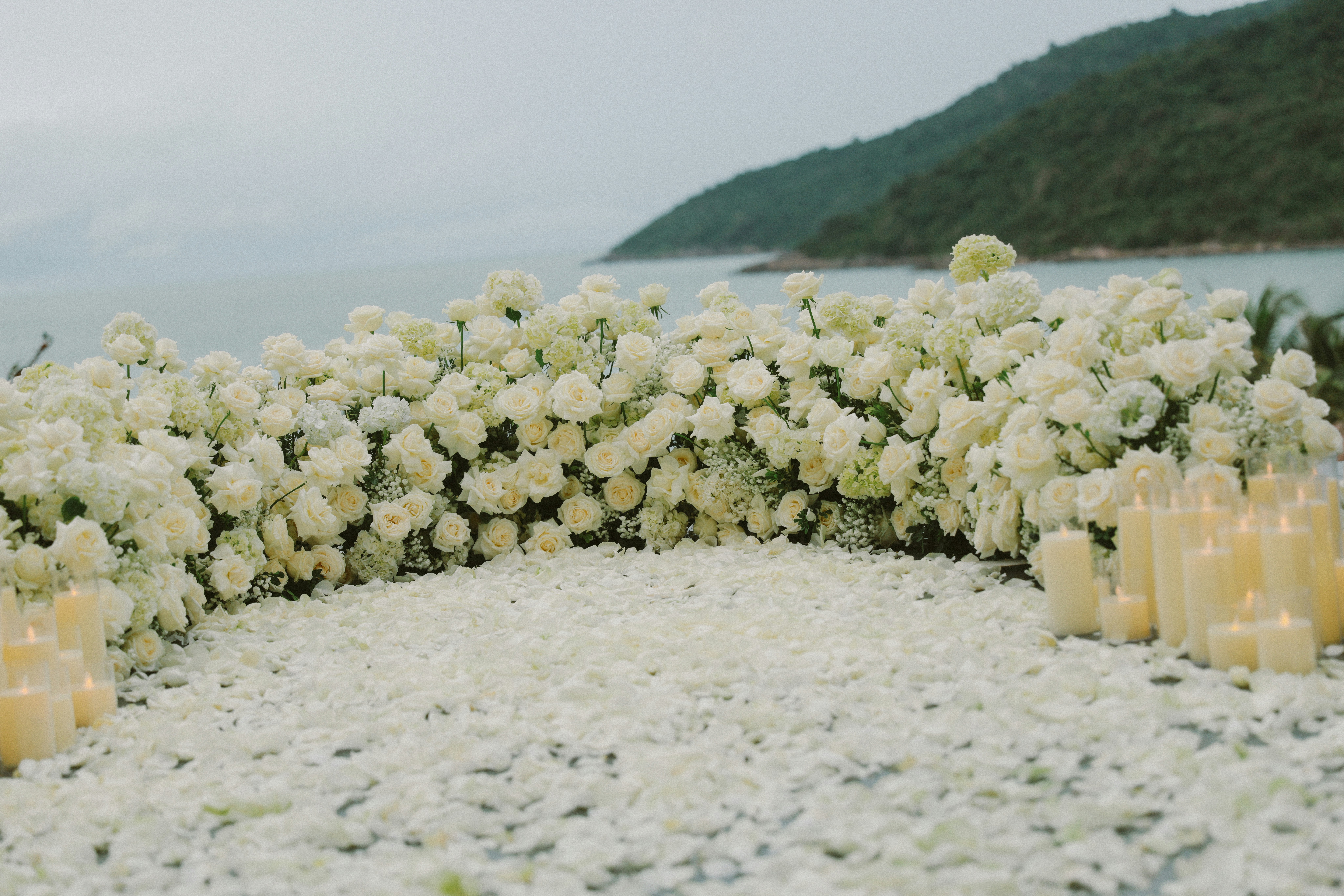Blooming Aisle by the Sea: A Quiet Ceremony
