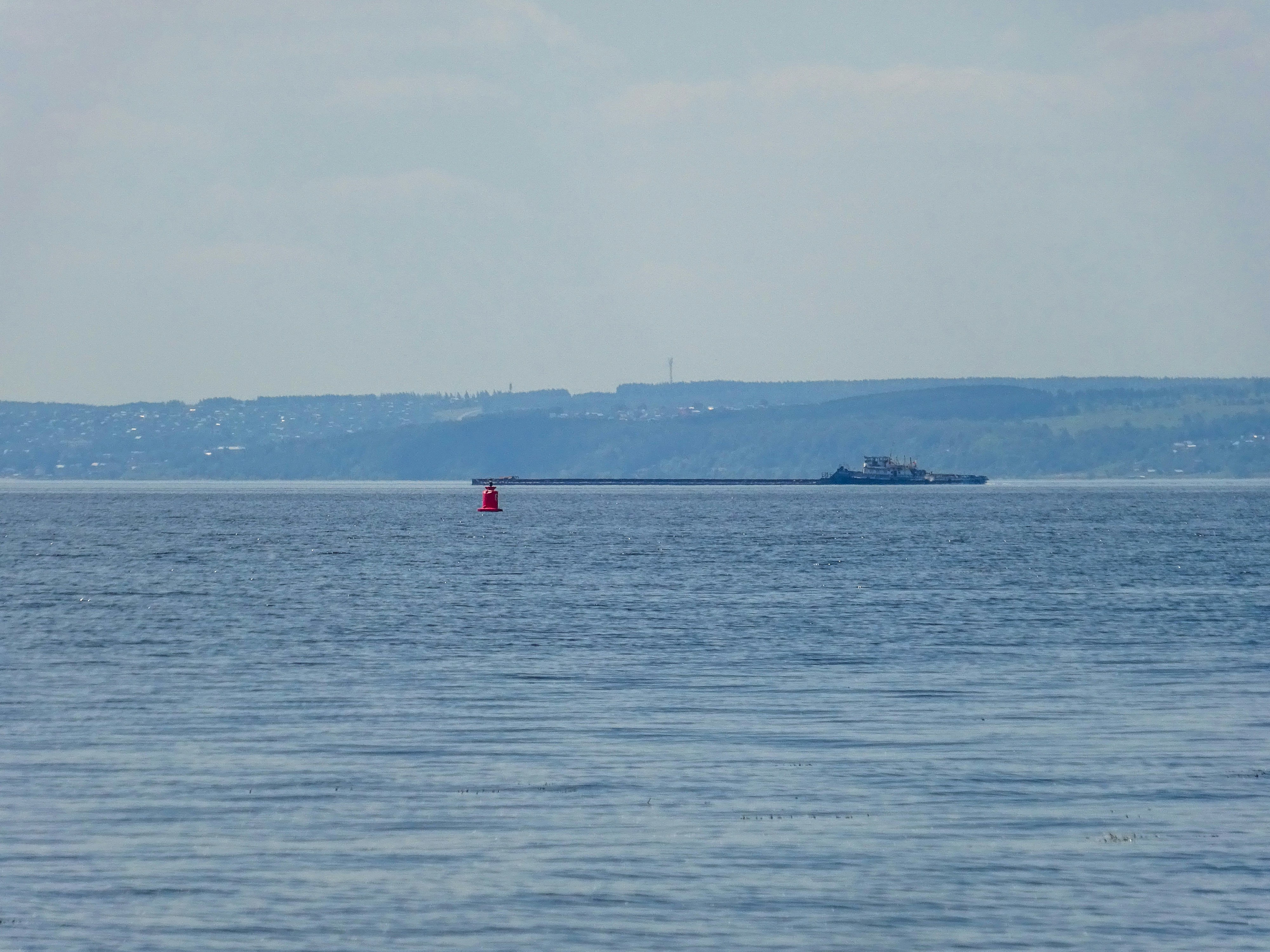 Vessel on the Horizon: A Quiet Maritime Sweep