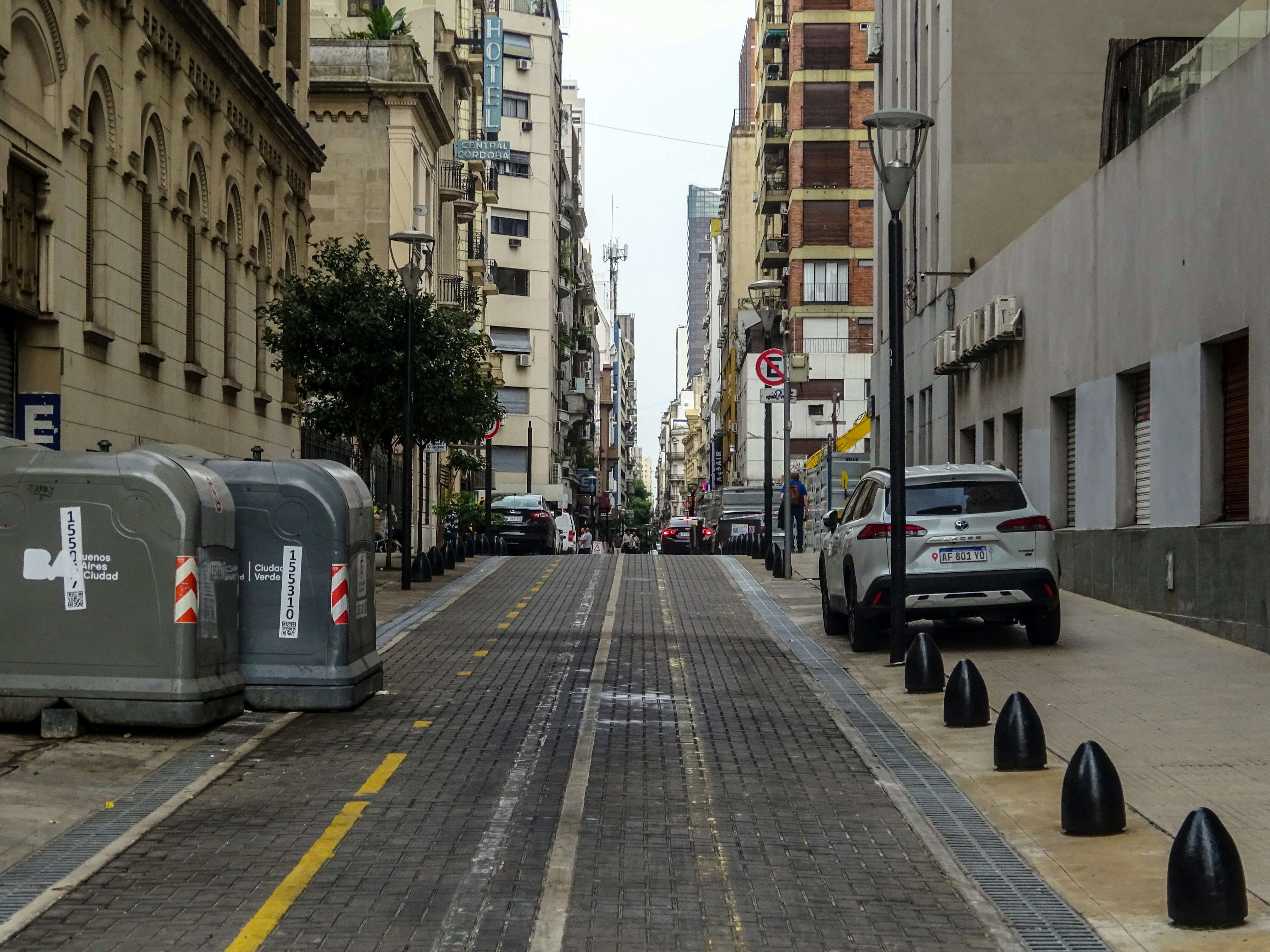 Urban Rails: A Quiet Street Extends into a Vanishing City Corridor