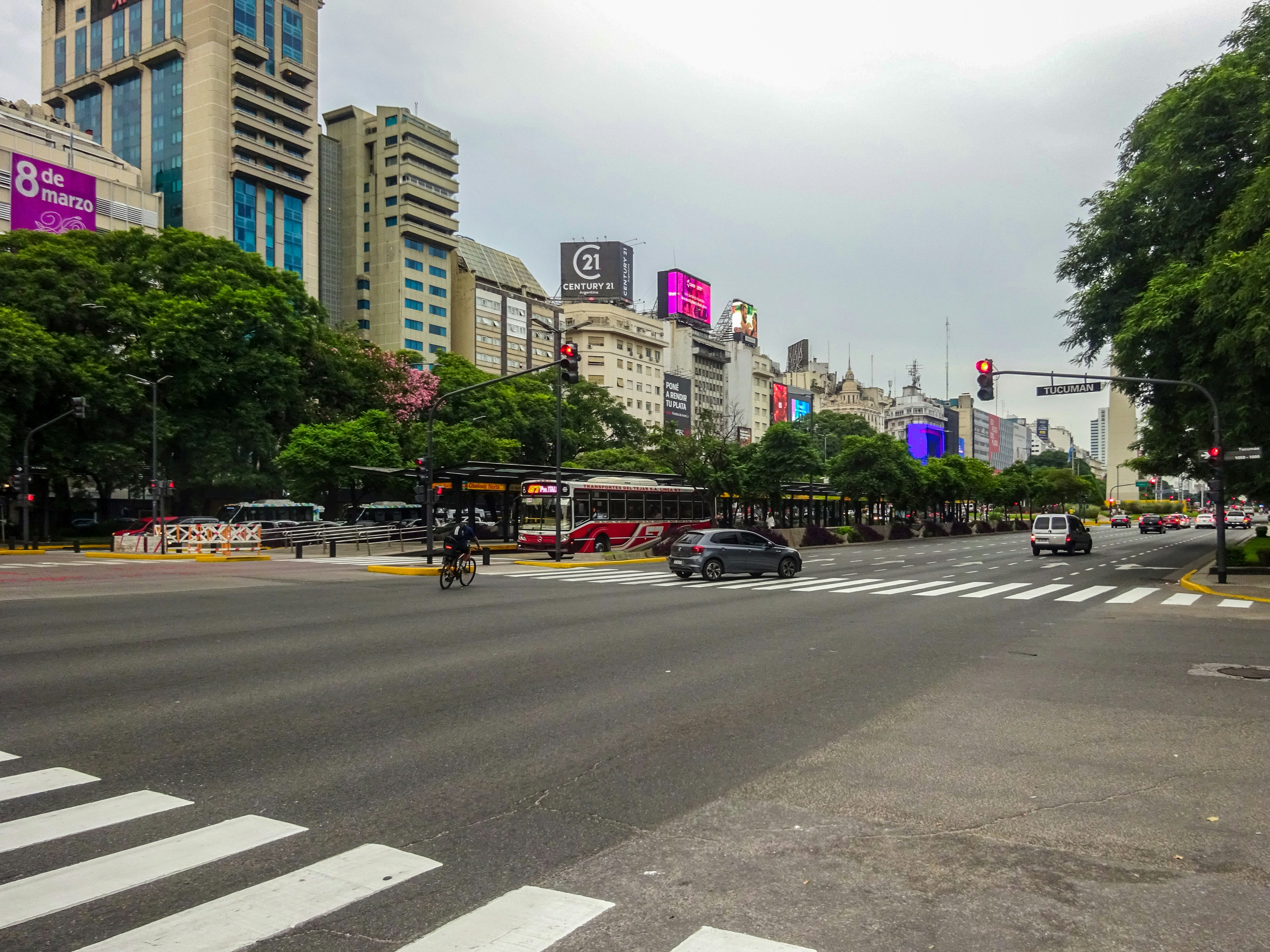 Photo by Nikolai Kolosov with Sony Cyber-shot WX350