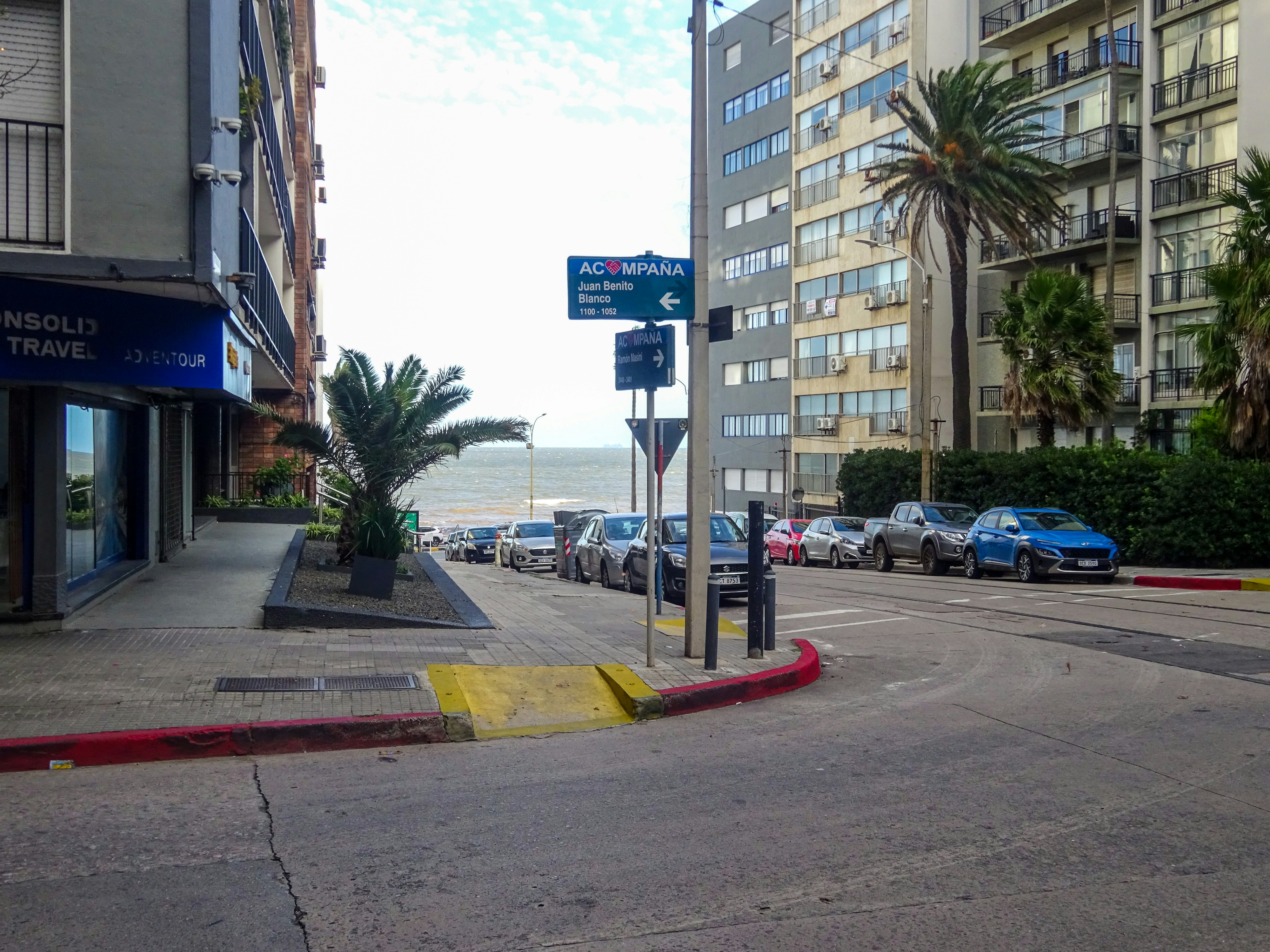 Photo by Nikolai Kolosov with Sony Cyber-shot WX350