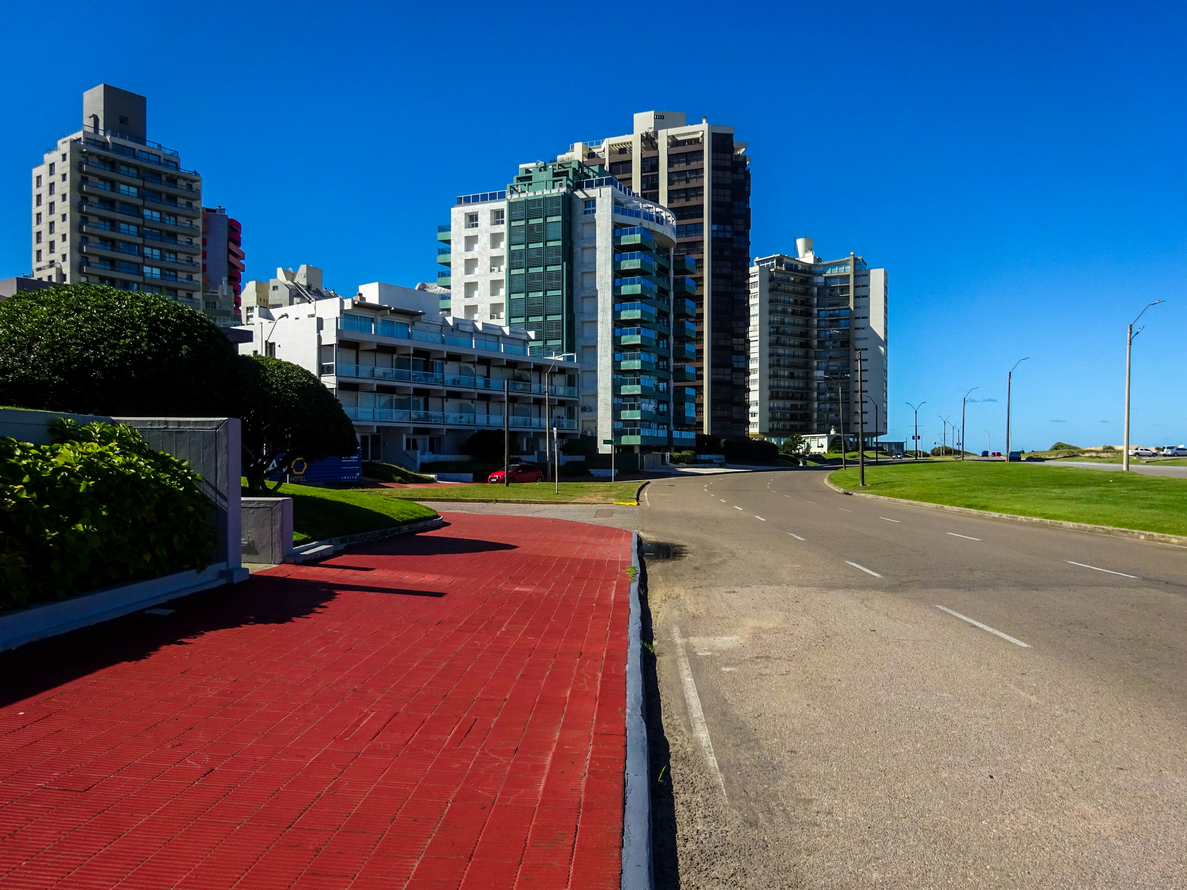 Photo by Nikolai Kolosov with Sony Cyber-shot WX350