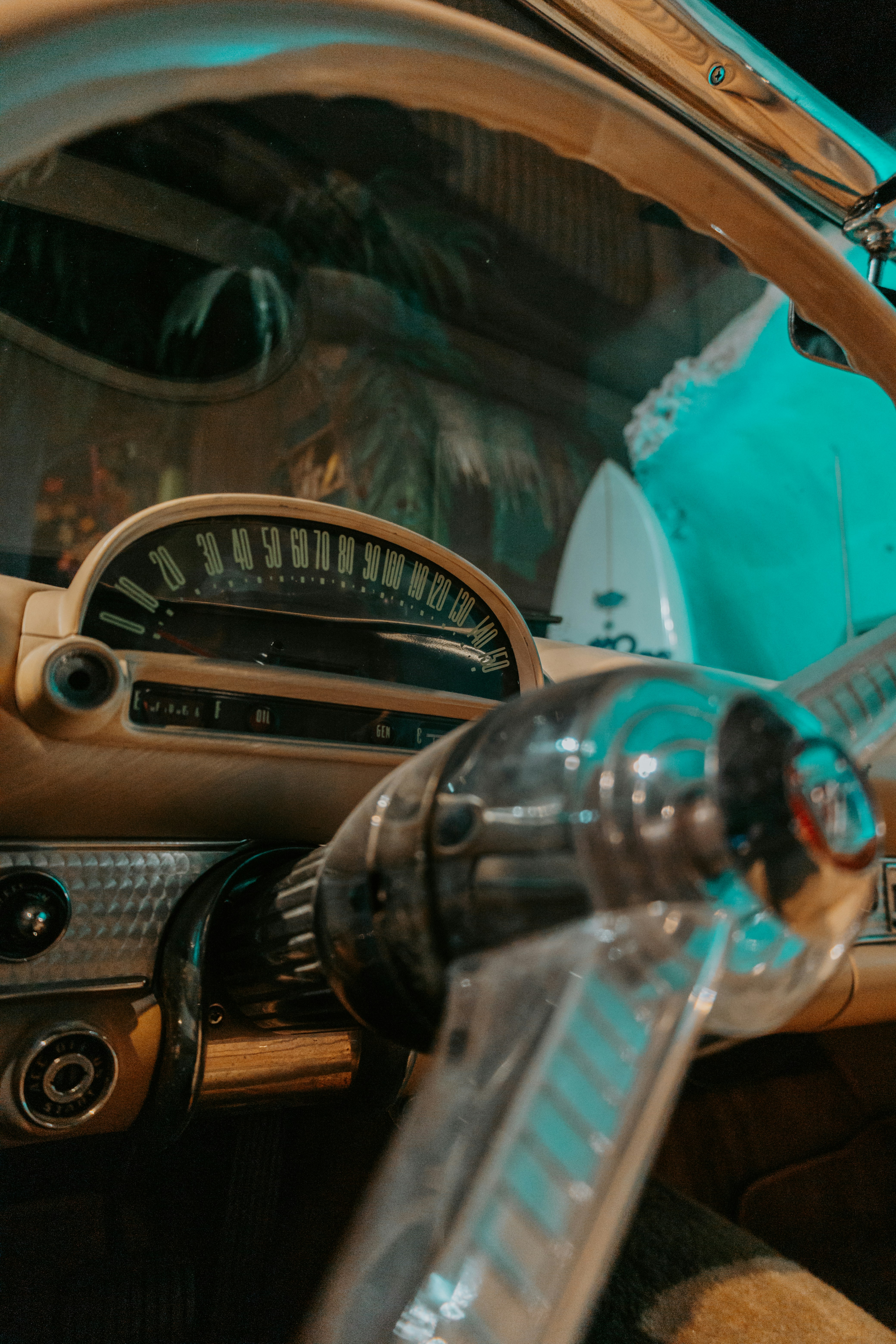 Vintage Dashboard Pulse: An Interior Time Capsule
