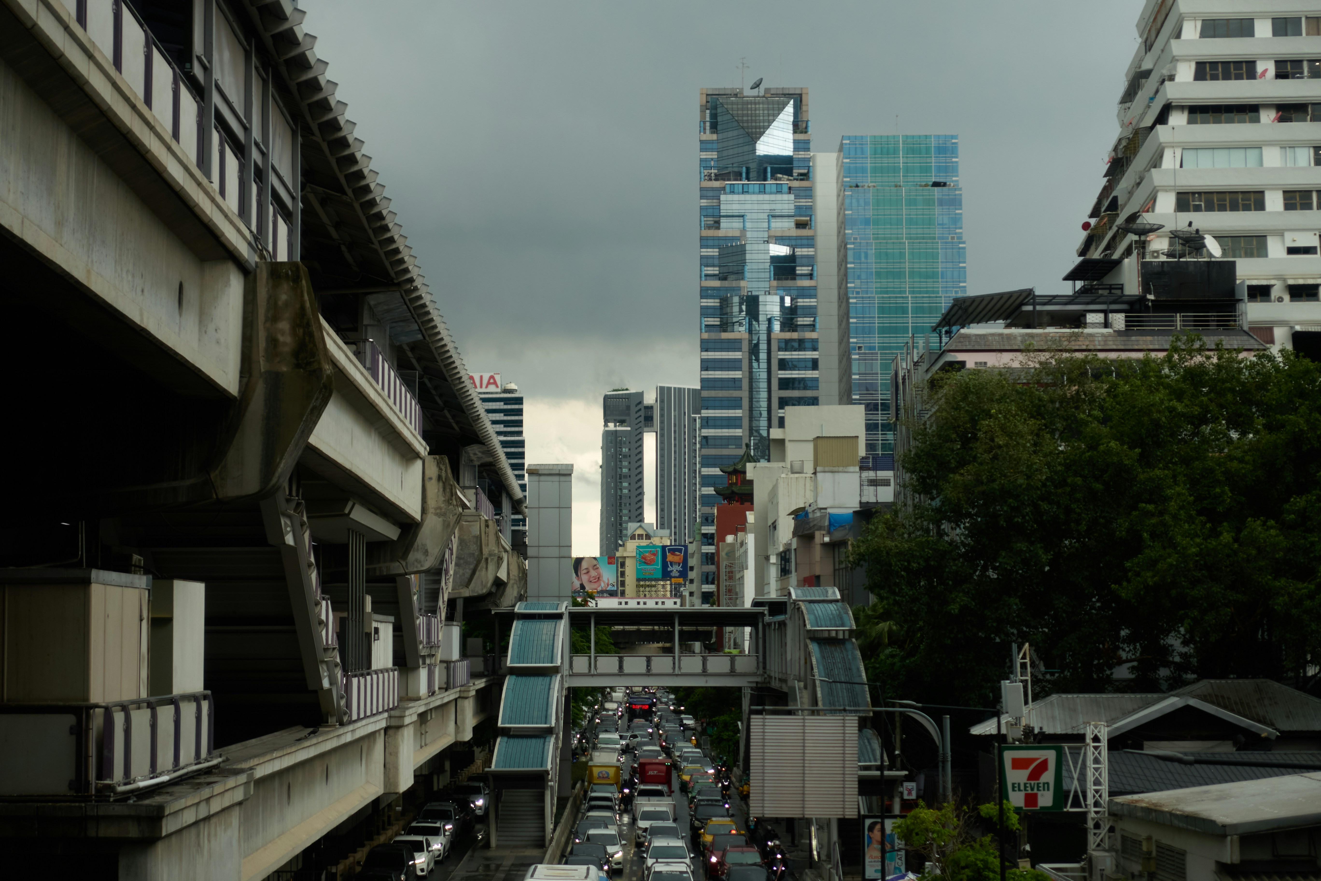 Midtown Corridor: Street-level Perspective Under Grey Skies