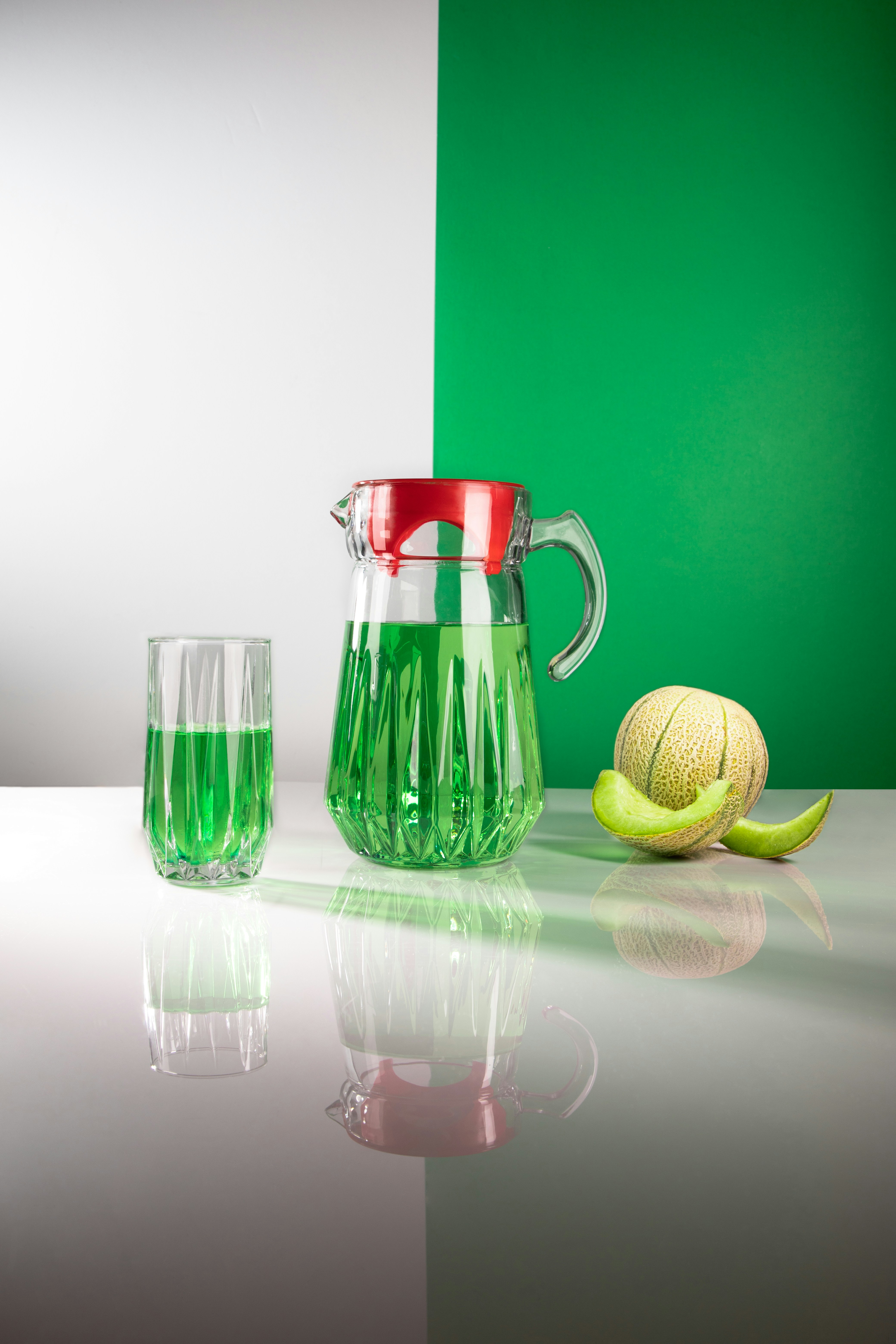 Green Glass — A Portrait of Simplicity and Reflections