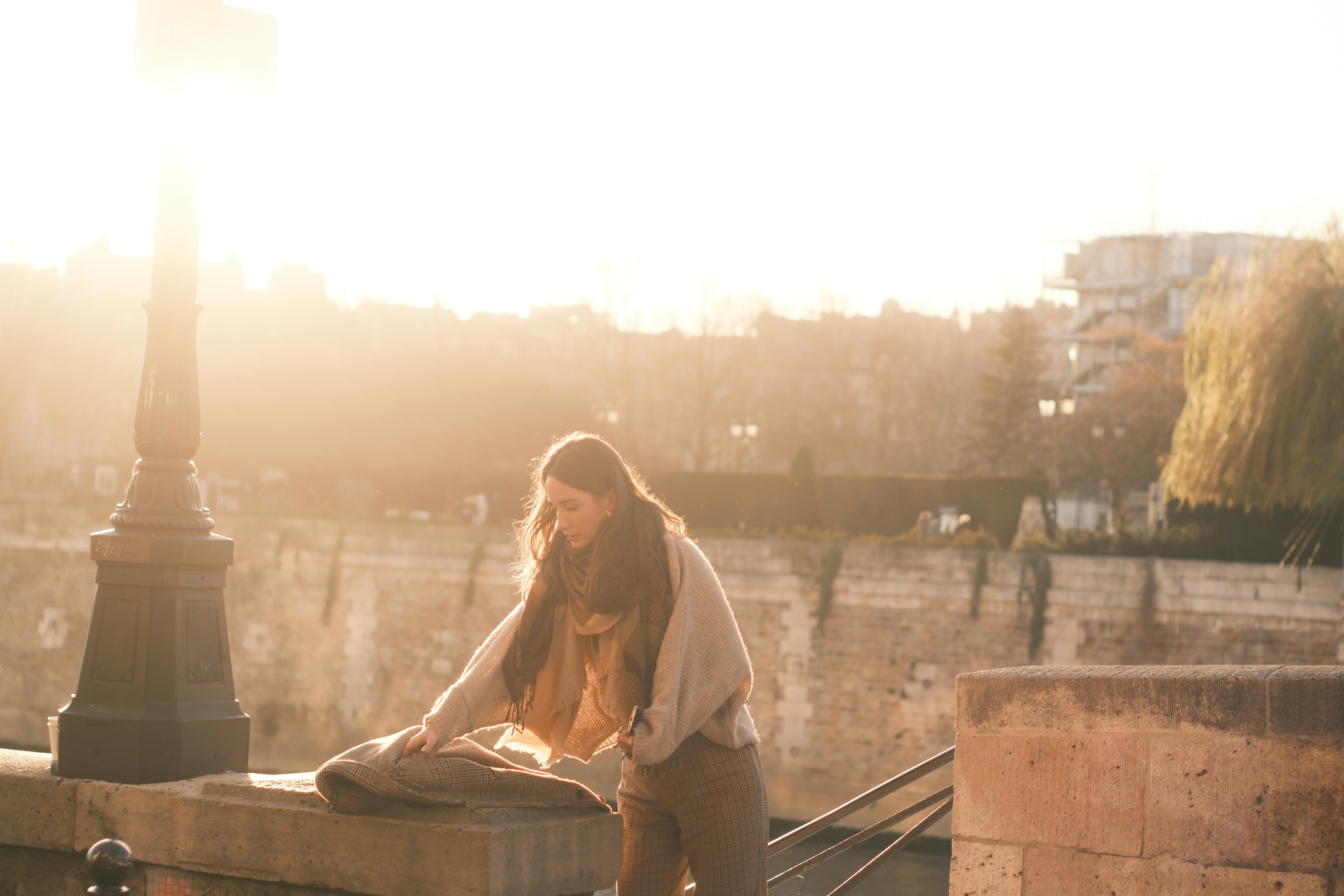 Warmth at the Seine: A Quiet Moment by the Riverside