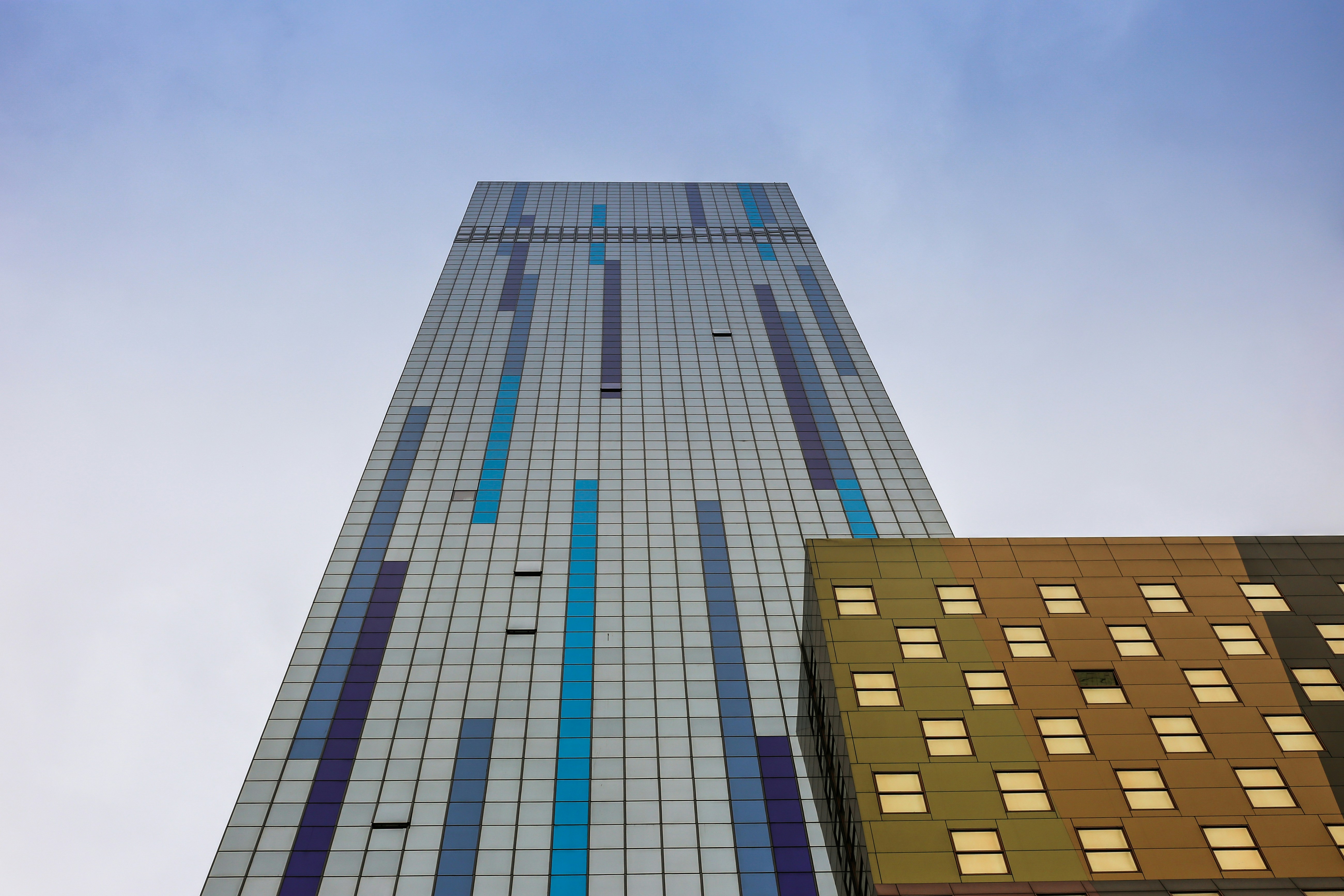 A Skyscraper Ascending: Vertical Stripes against a Skyline