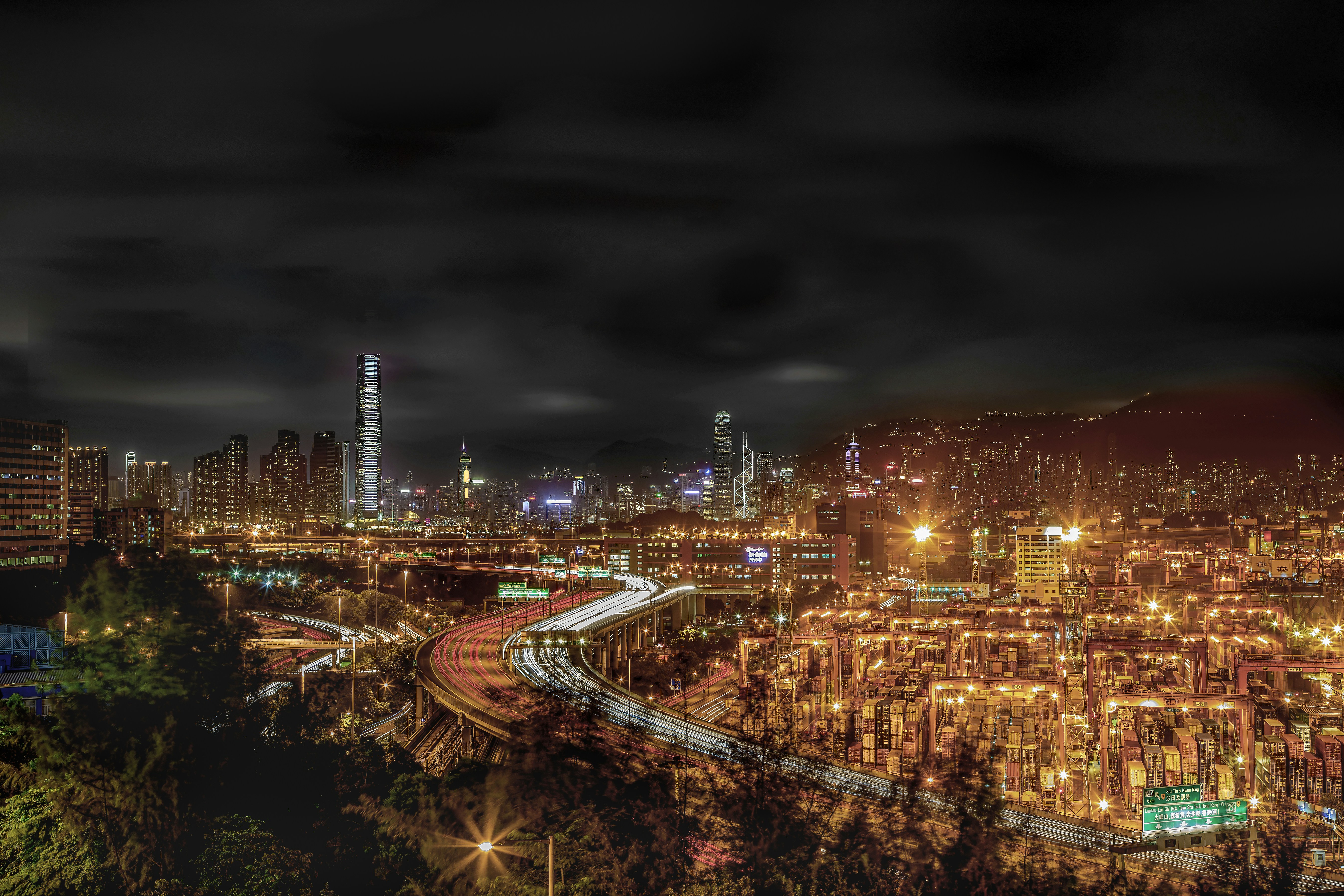 Night Rivers of Light: A Ribbonscape Over City