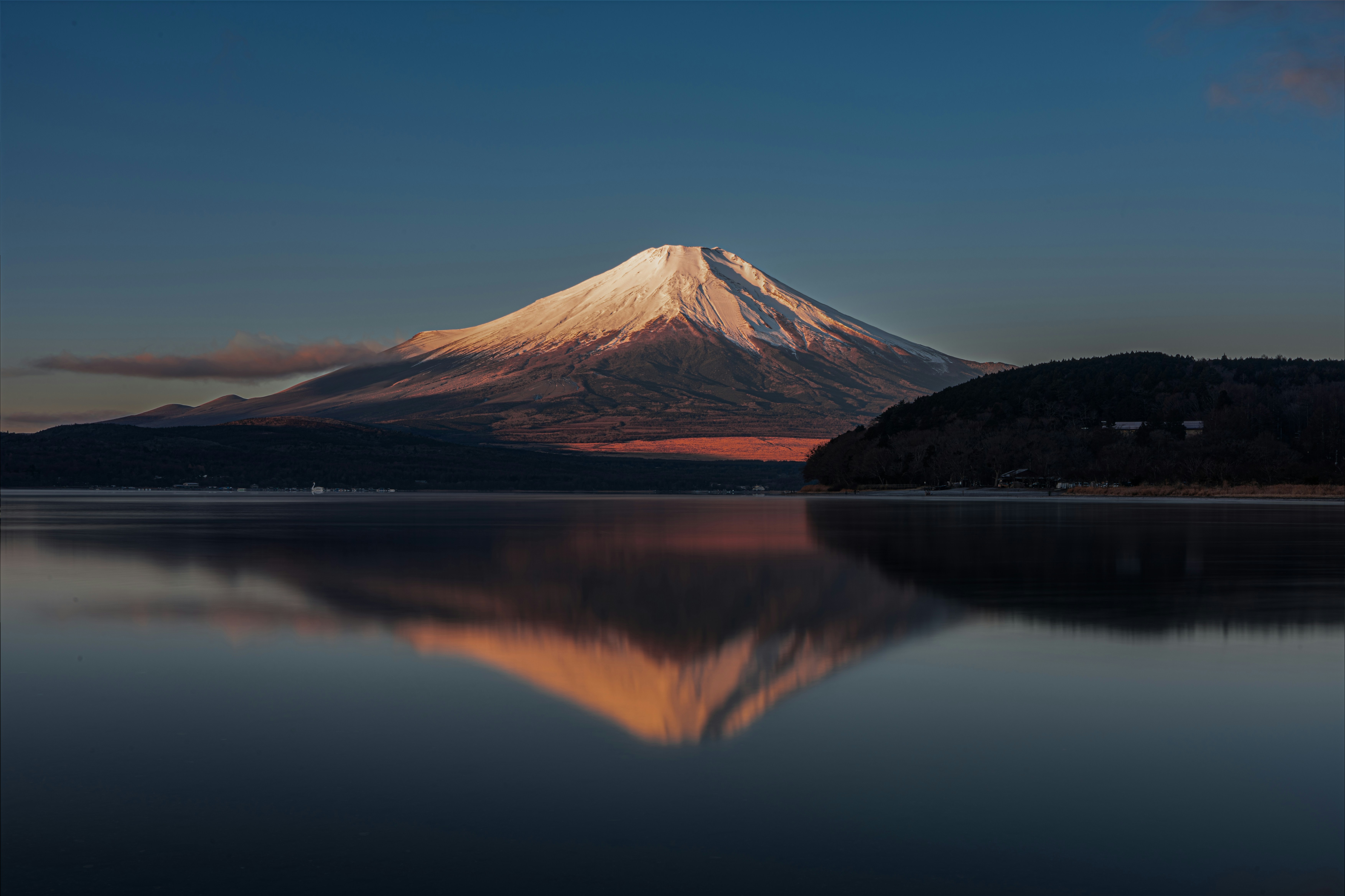 Mount fuji reflected in calm water at sunrise. photo – Free Japan Image ...