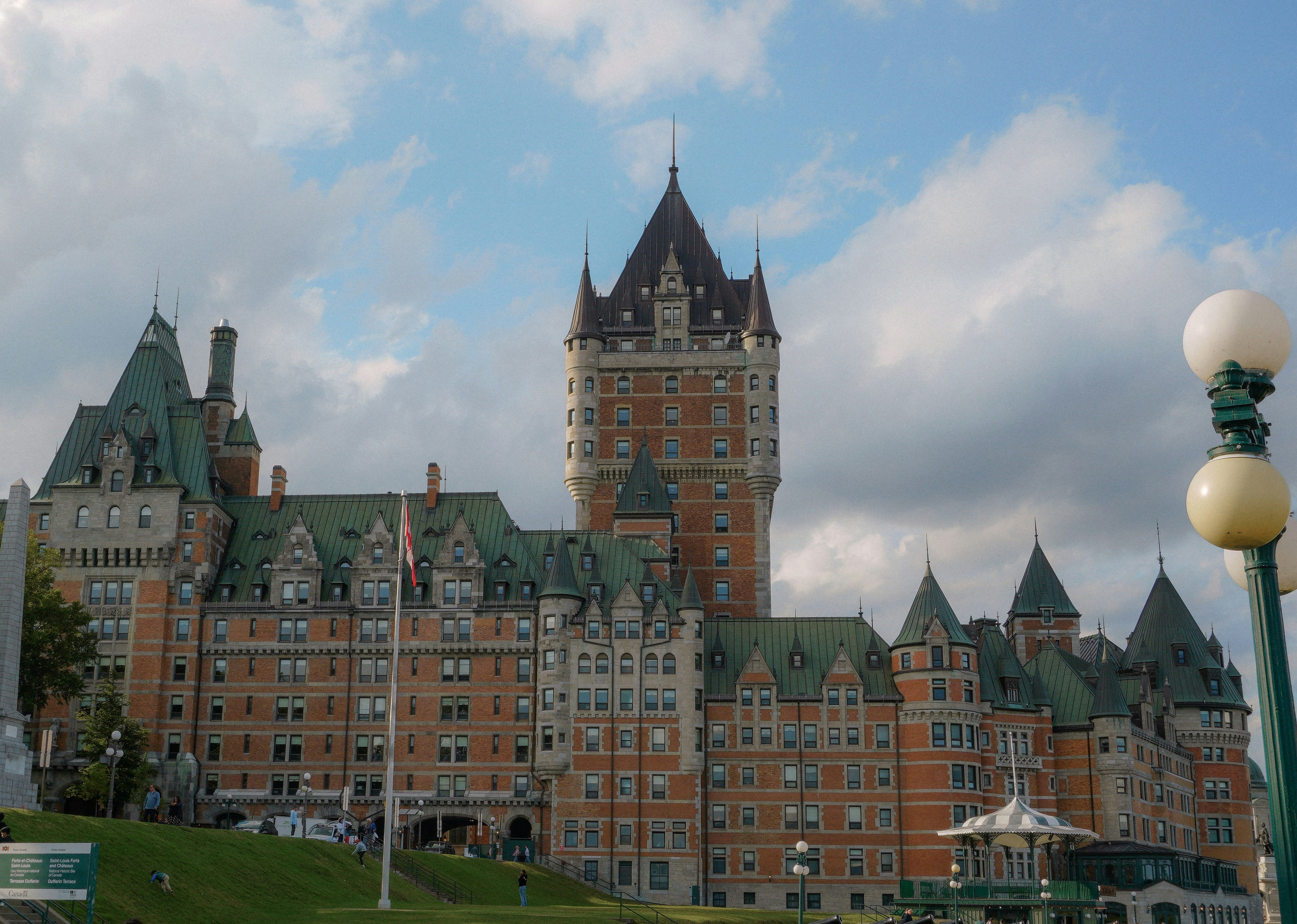 Castle on the Lawn: A Neo-Gothic Fortress Rising Over a Green Campus