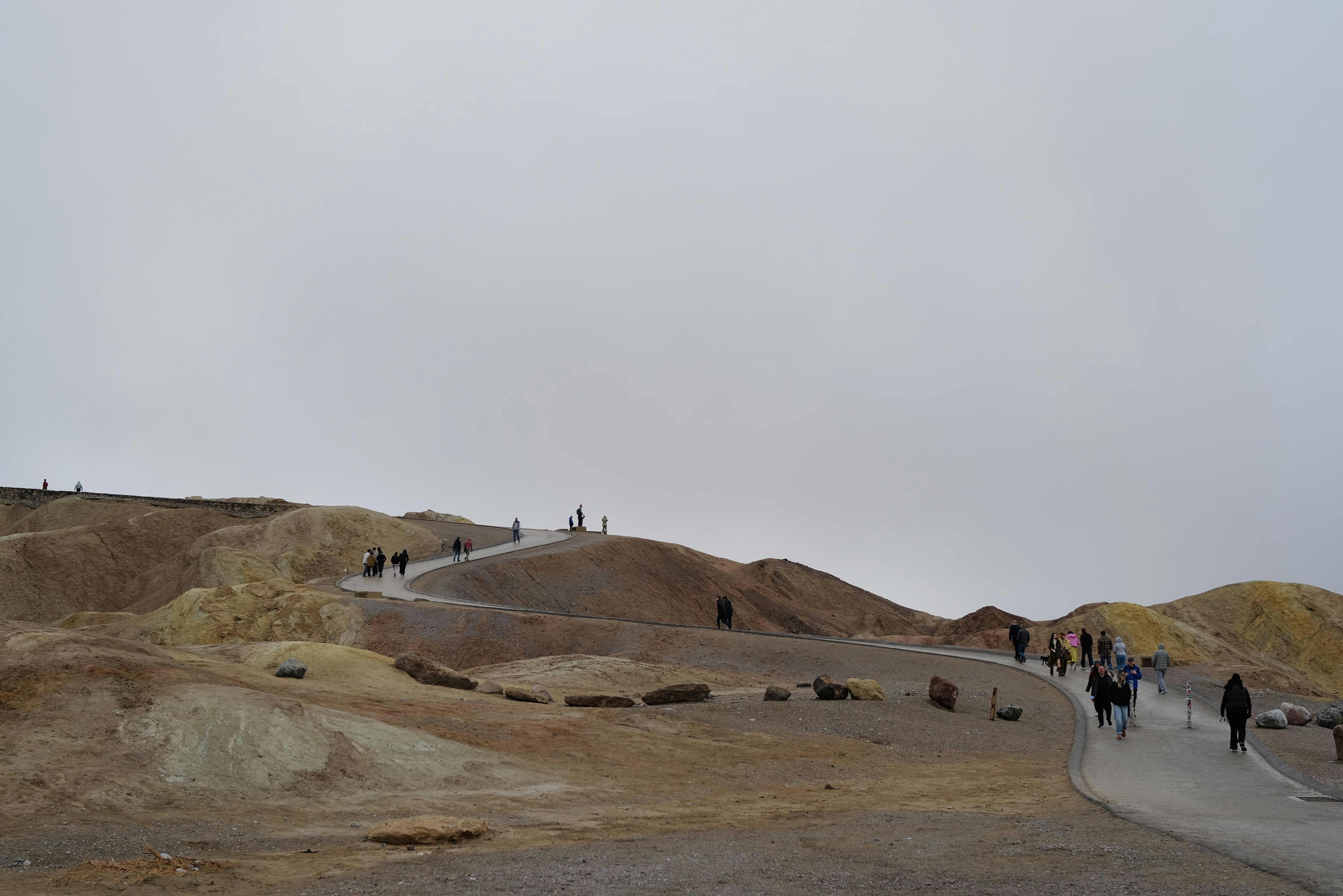 Pathway of Painted Earth: A Windswept Plateau Walk