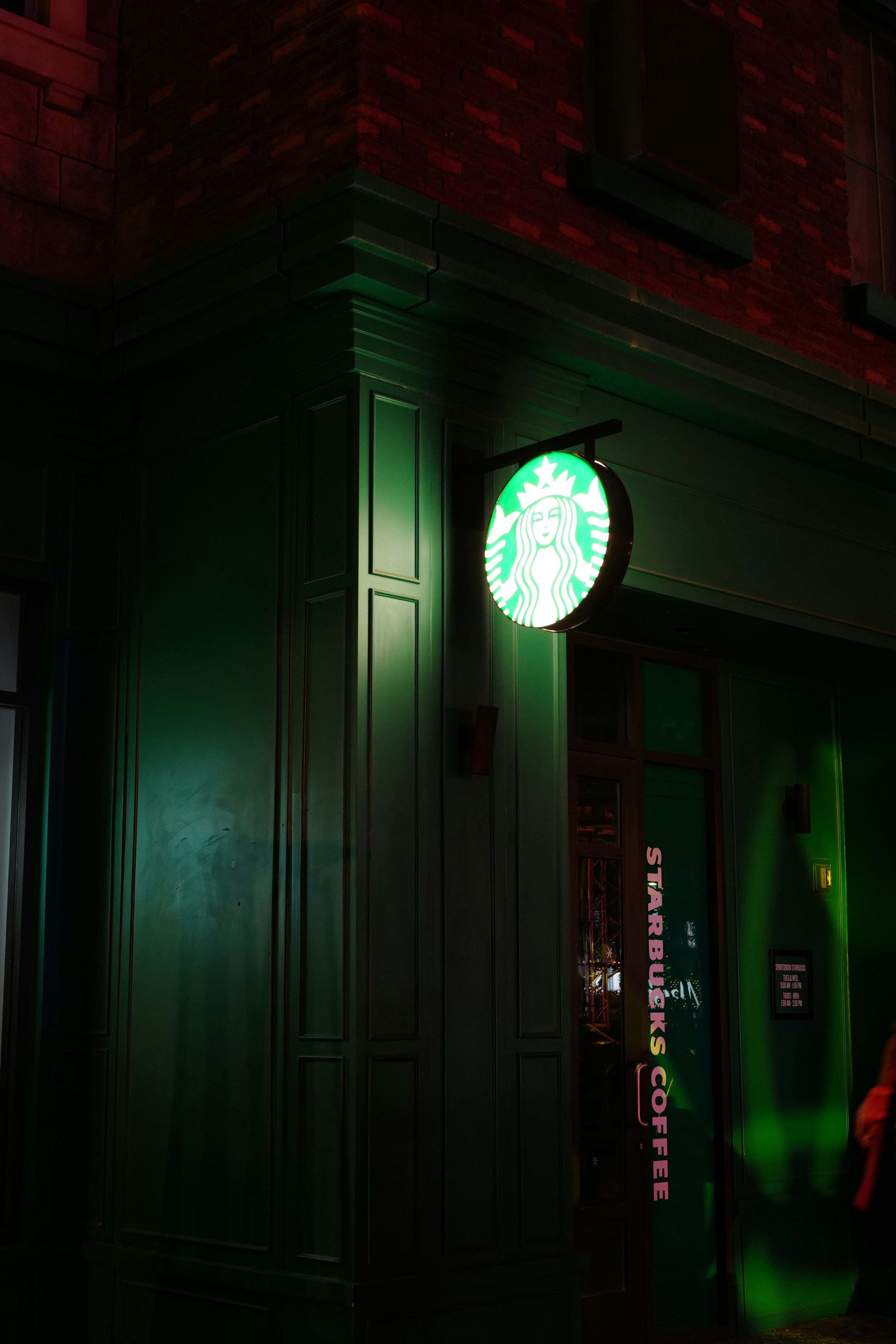 Neon Star at the Corner Coffee: A Quiet Starbucks Night