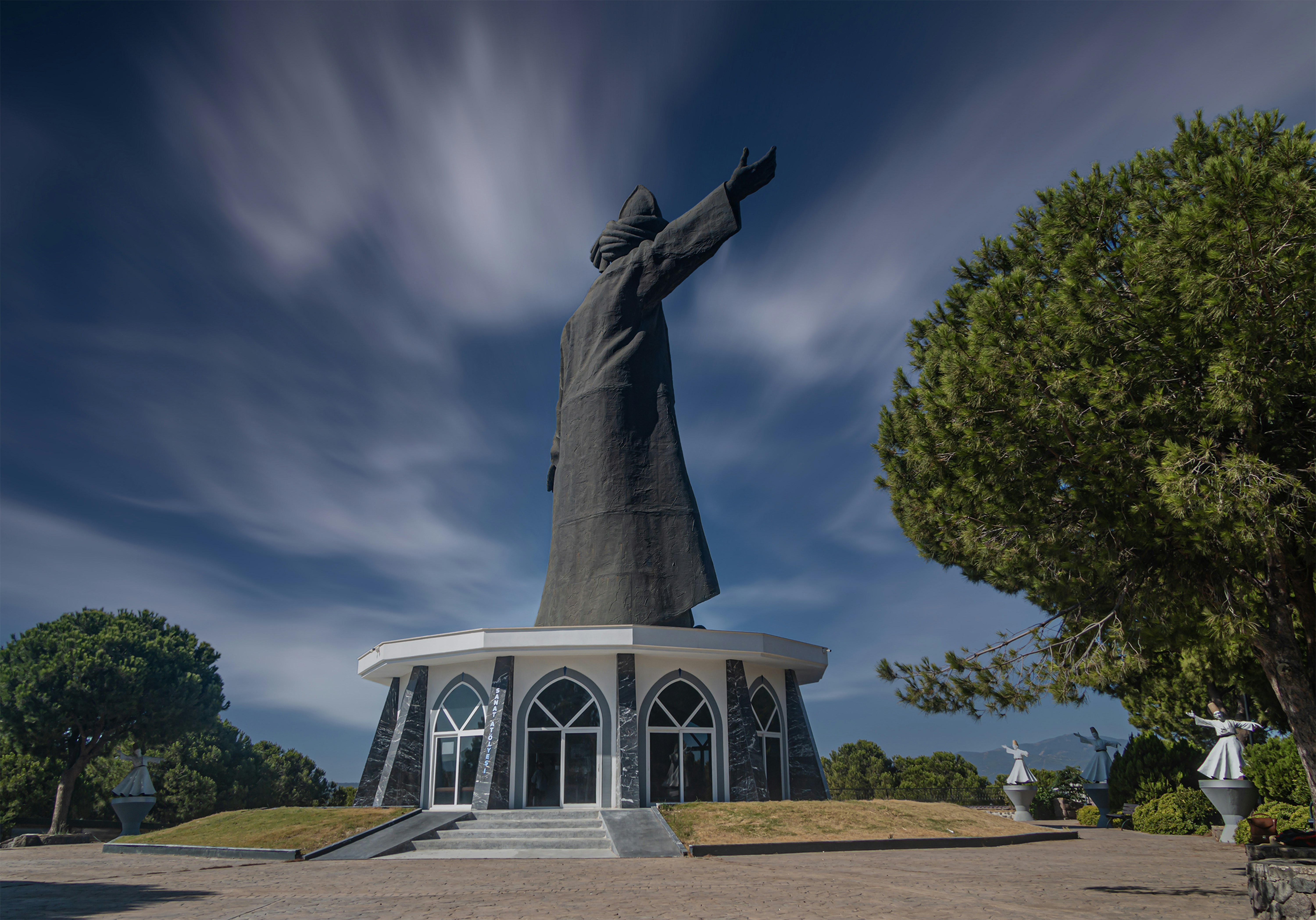 Rising Hope: A Monument Beneath the Sky