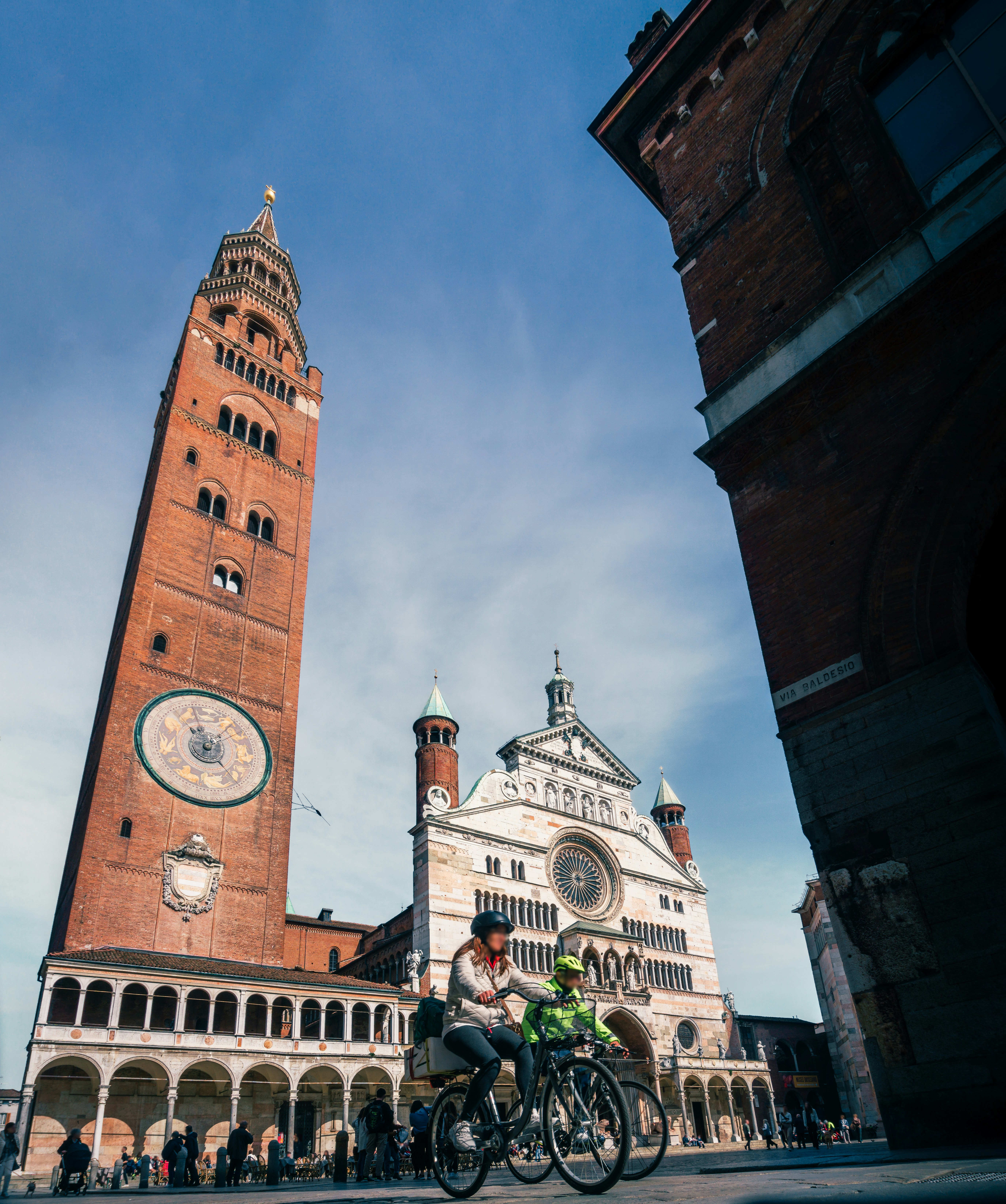 Twin Riders at the Piazza: A Cycle of History