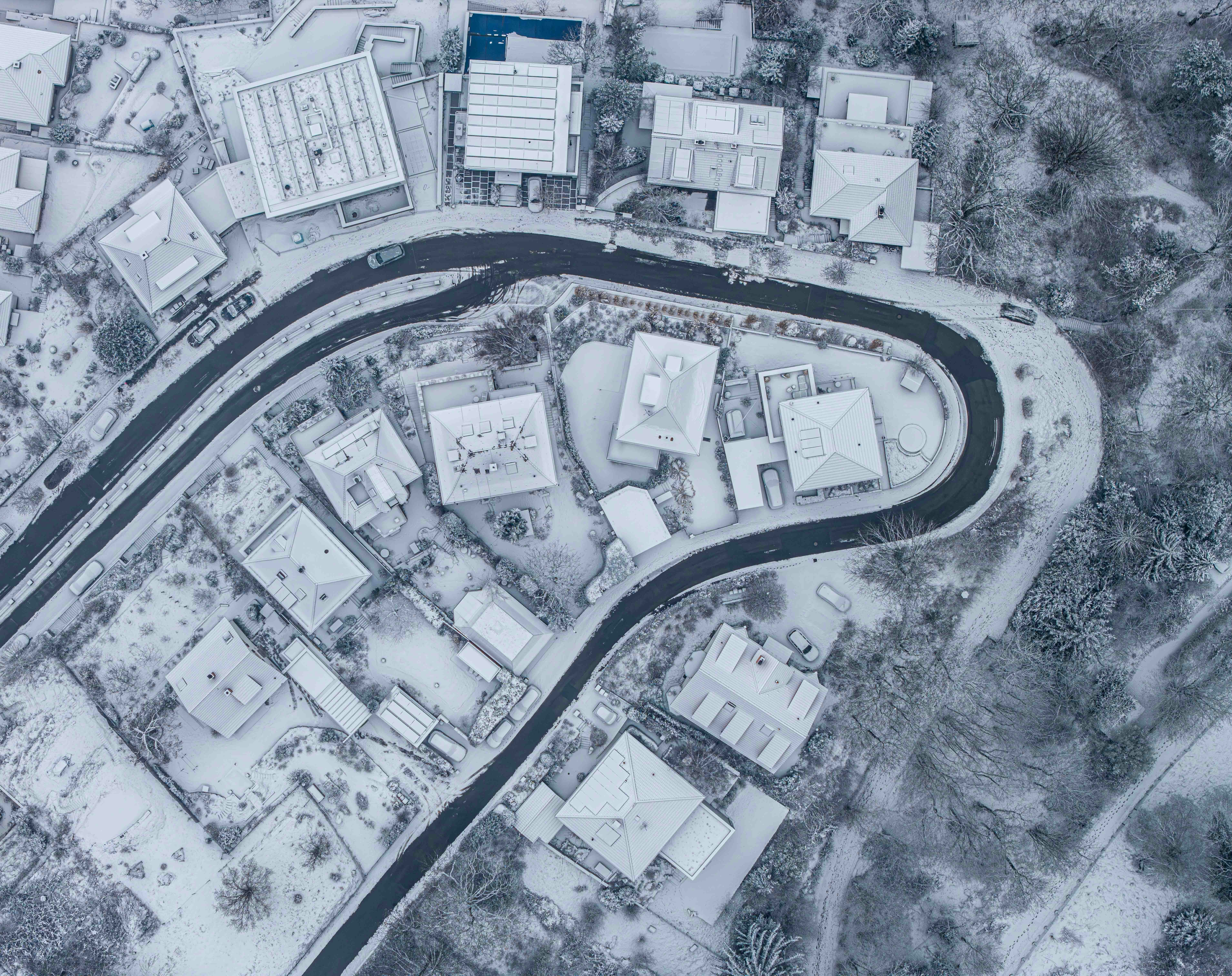 Snow‑Wreathed Suburban S‑Curve