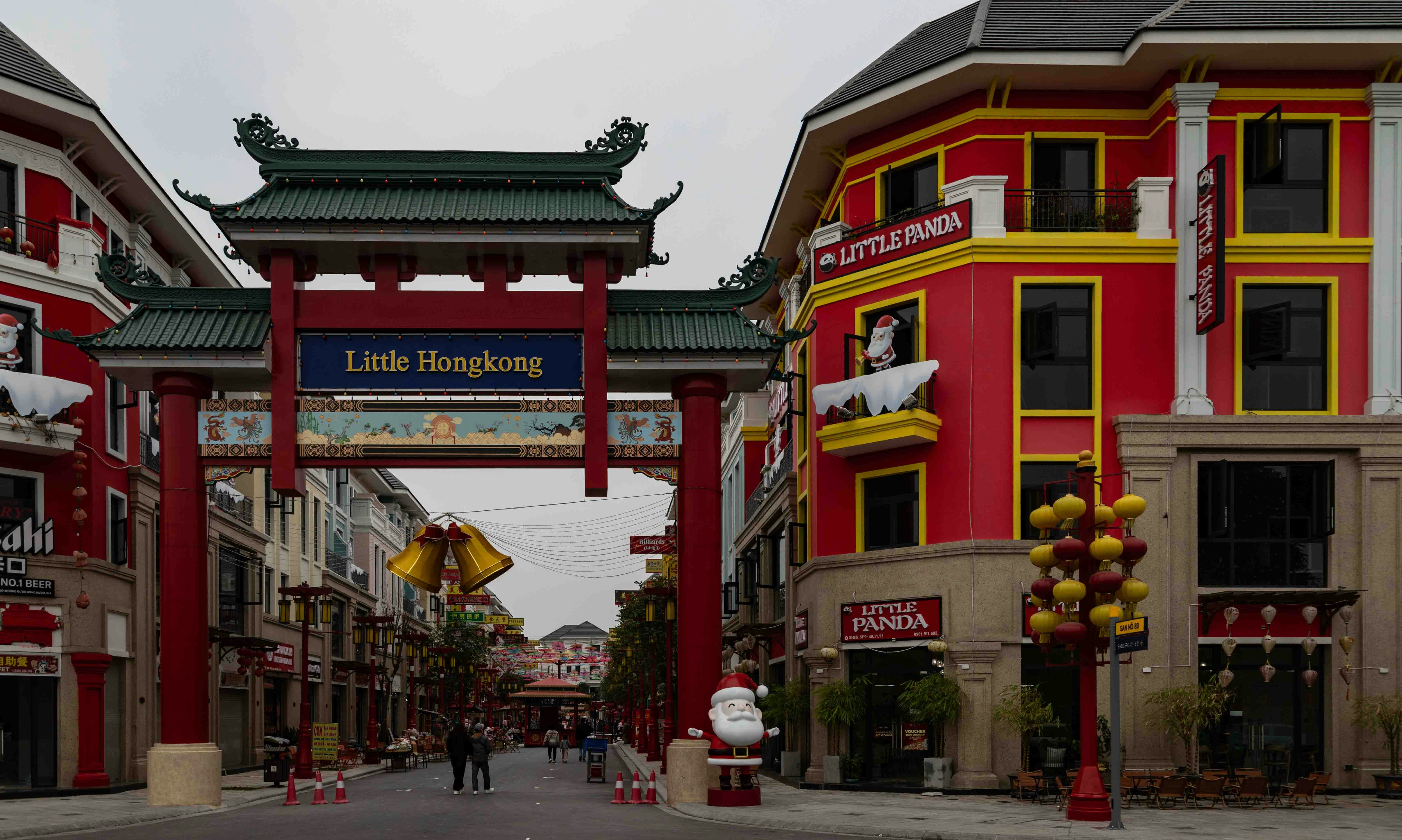 Gateway to Little Hongkong: A Vibrant Street Archway