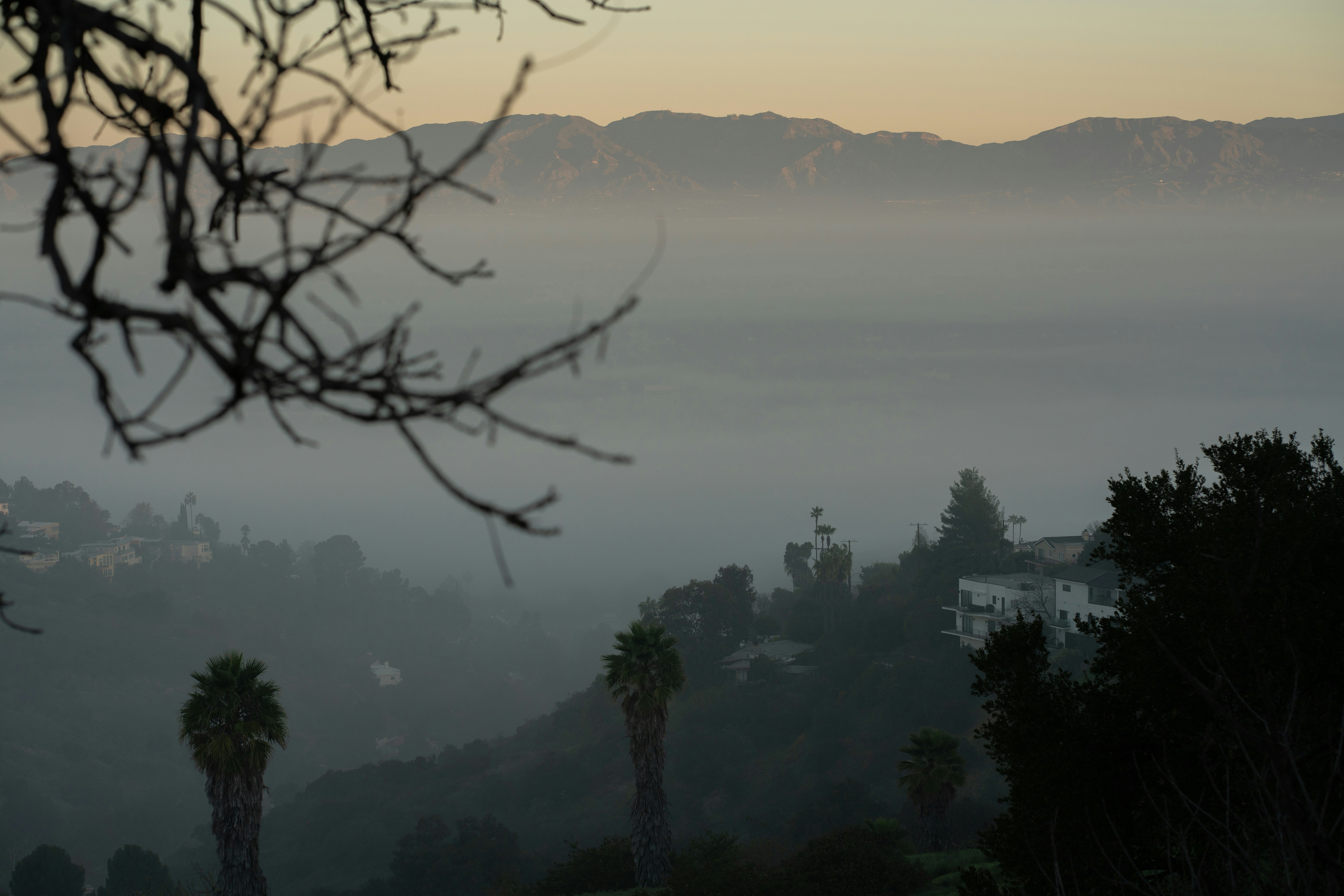 Morning Veil Over the Hills: A Quiet Valley Emerges