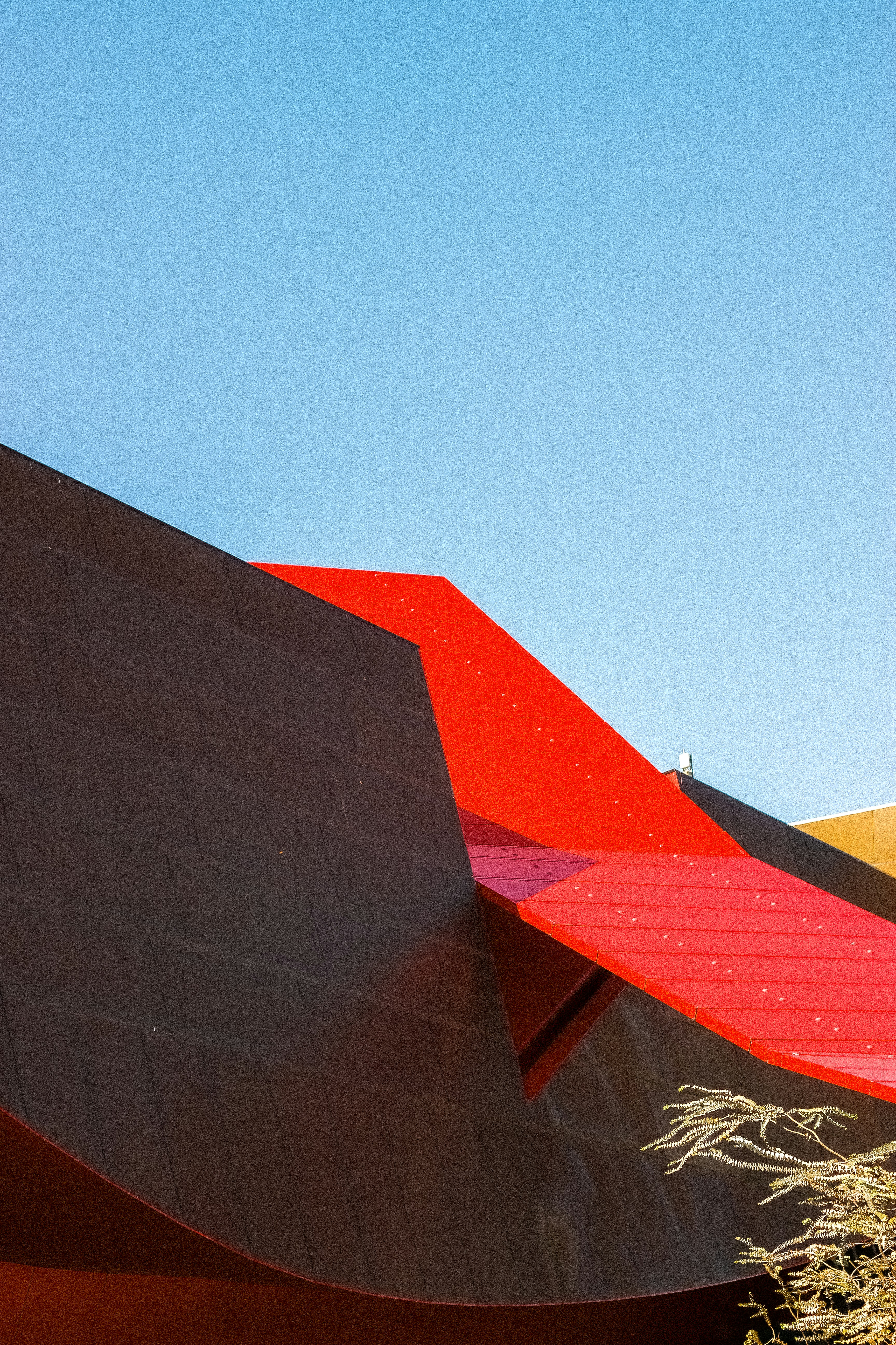Angular Facets in Bold Primary Colors