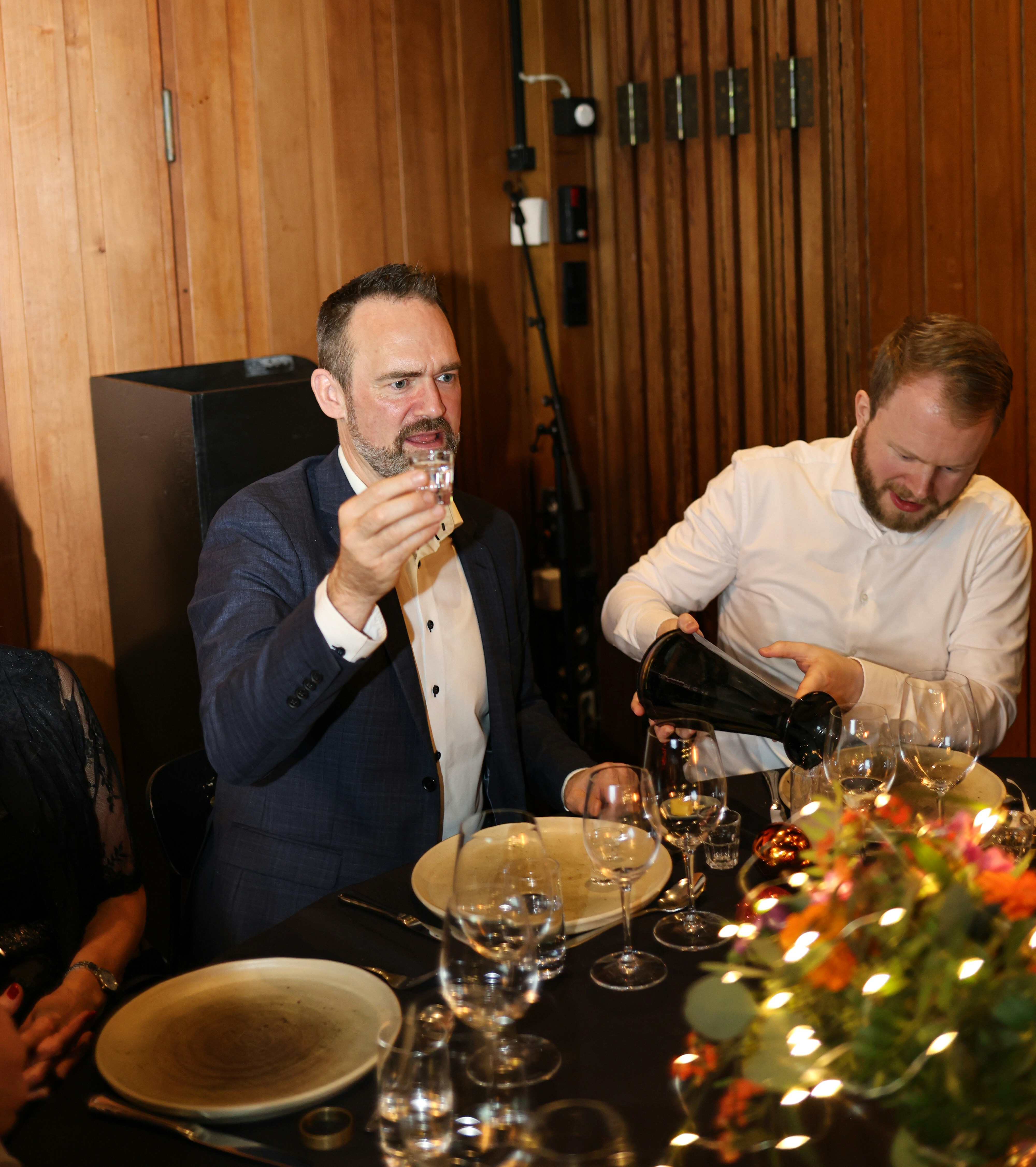 Toast and Tales: A Toastmaster’s Moment at a Lively Table