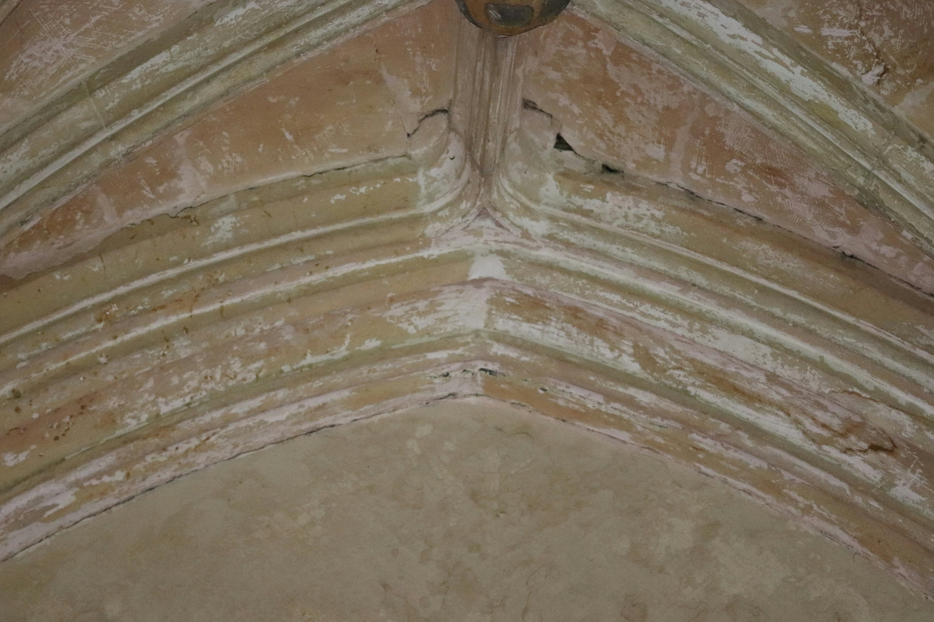 Crossed Stone Arch Harmony