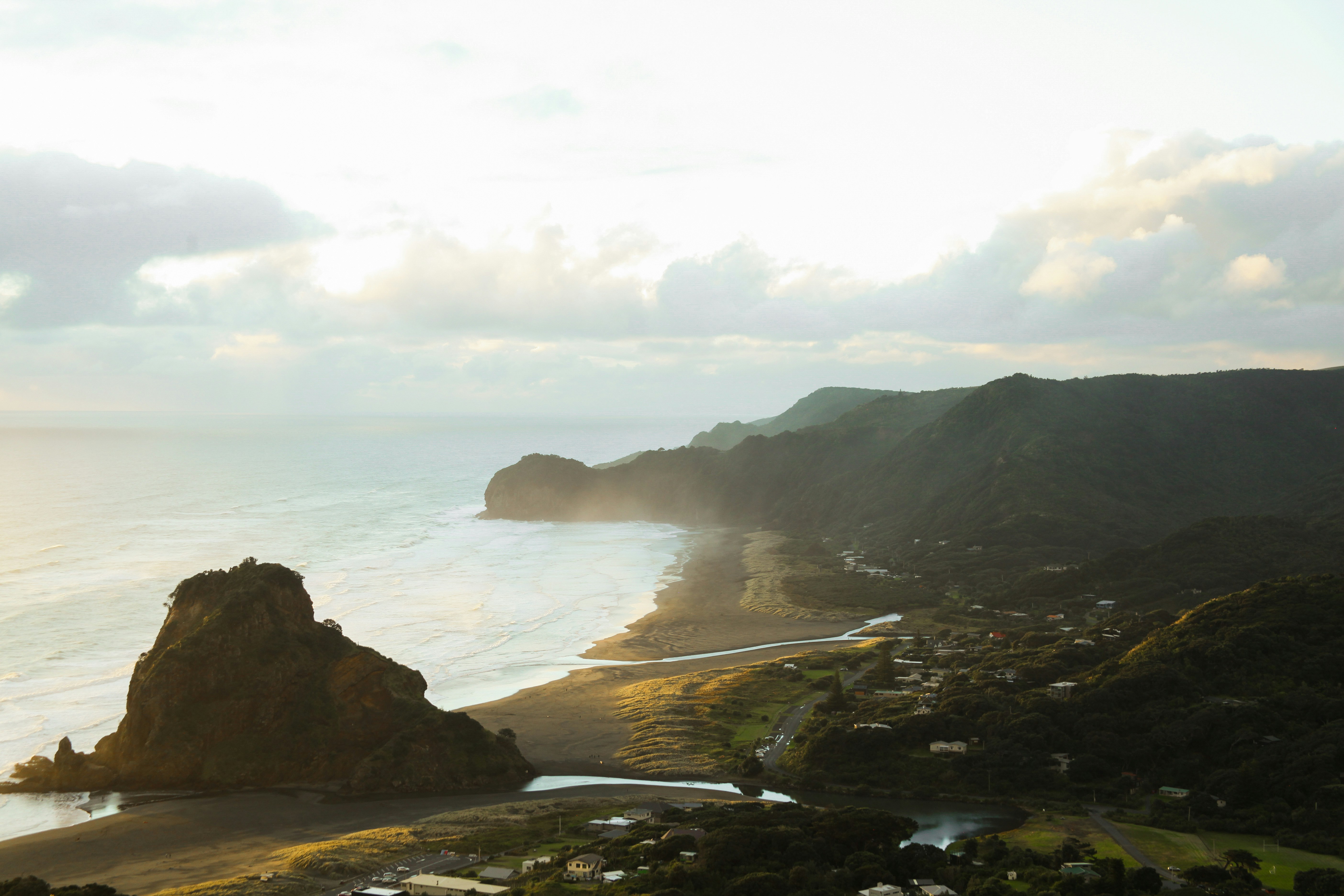 Coastal Cliffscape at Dusk: A Quiet Snapshot Over the Bay
