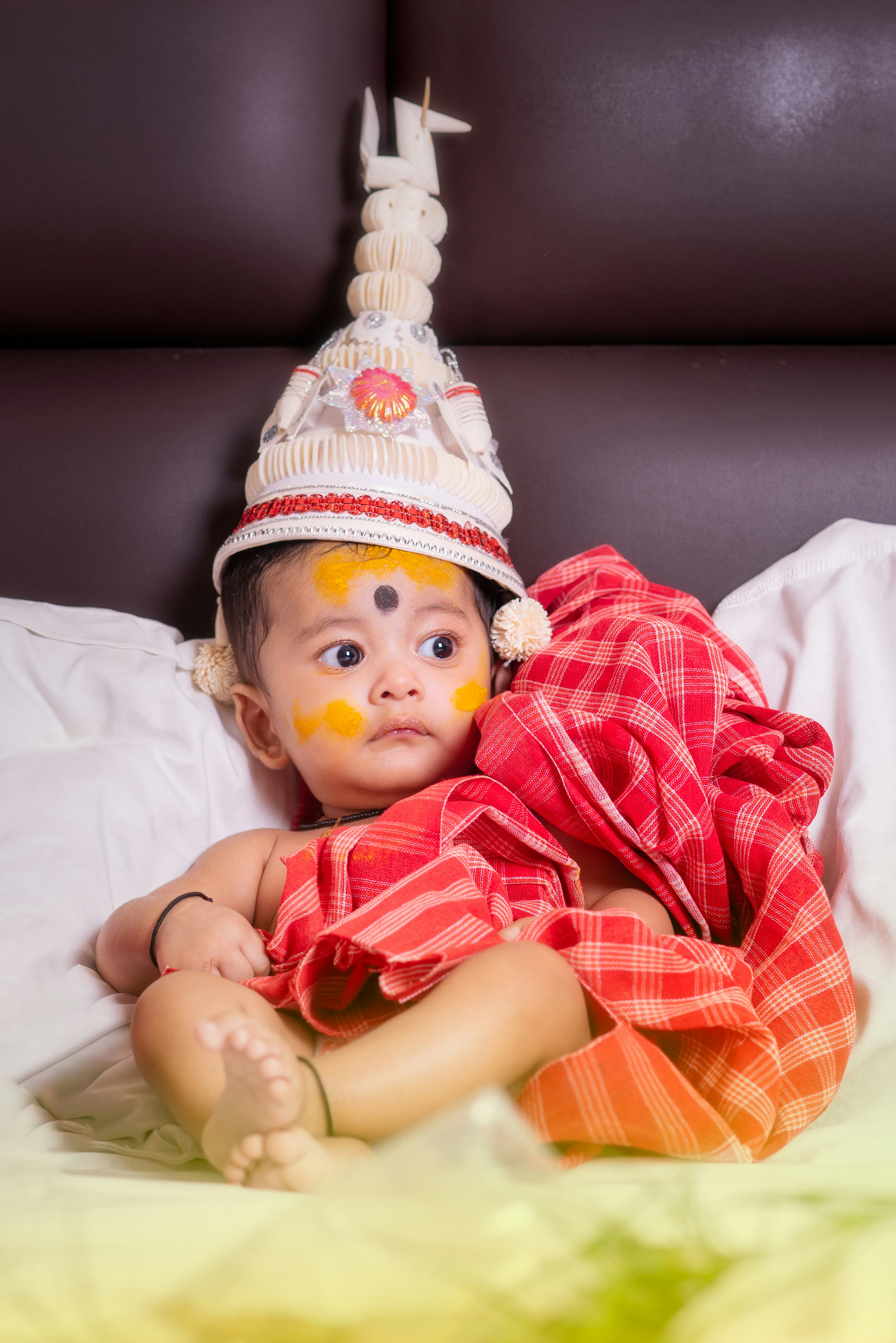 A baby wearing a traditional bengali outfit and headdress. photo – Free ...