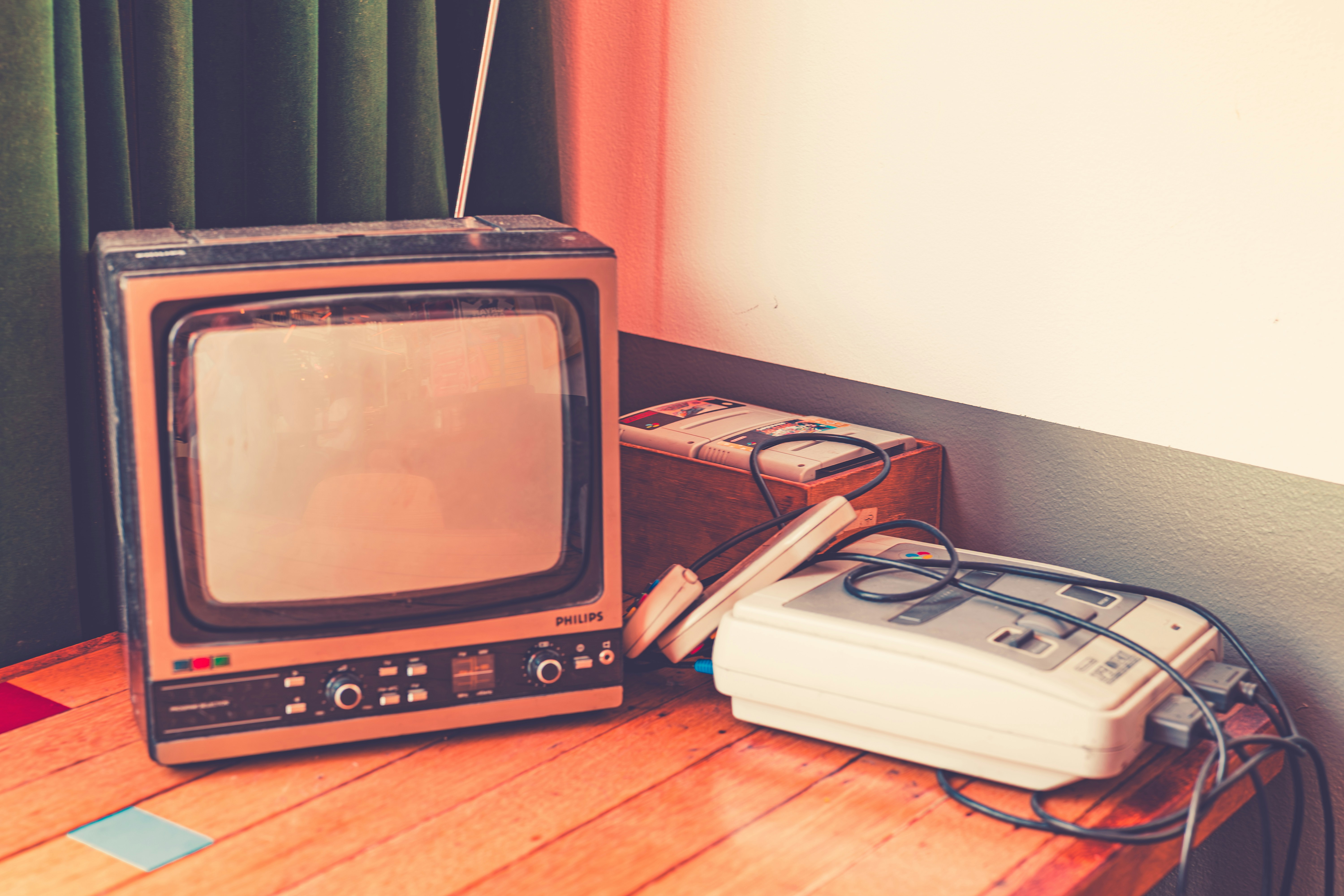 Vintage television set with connected electronic devices photo – Free ...