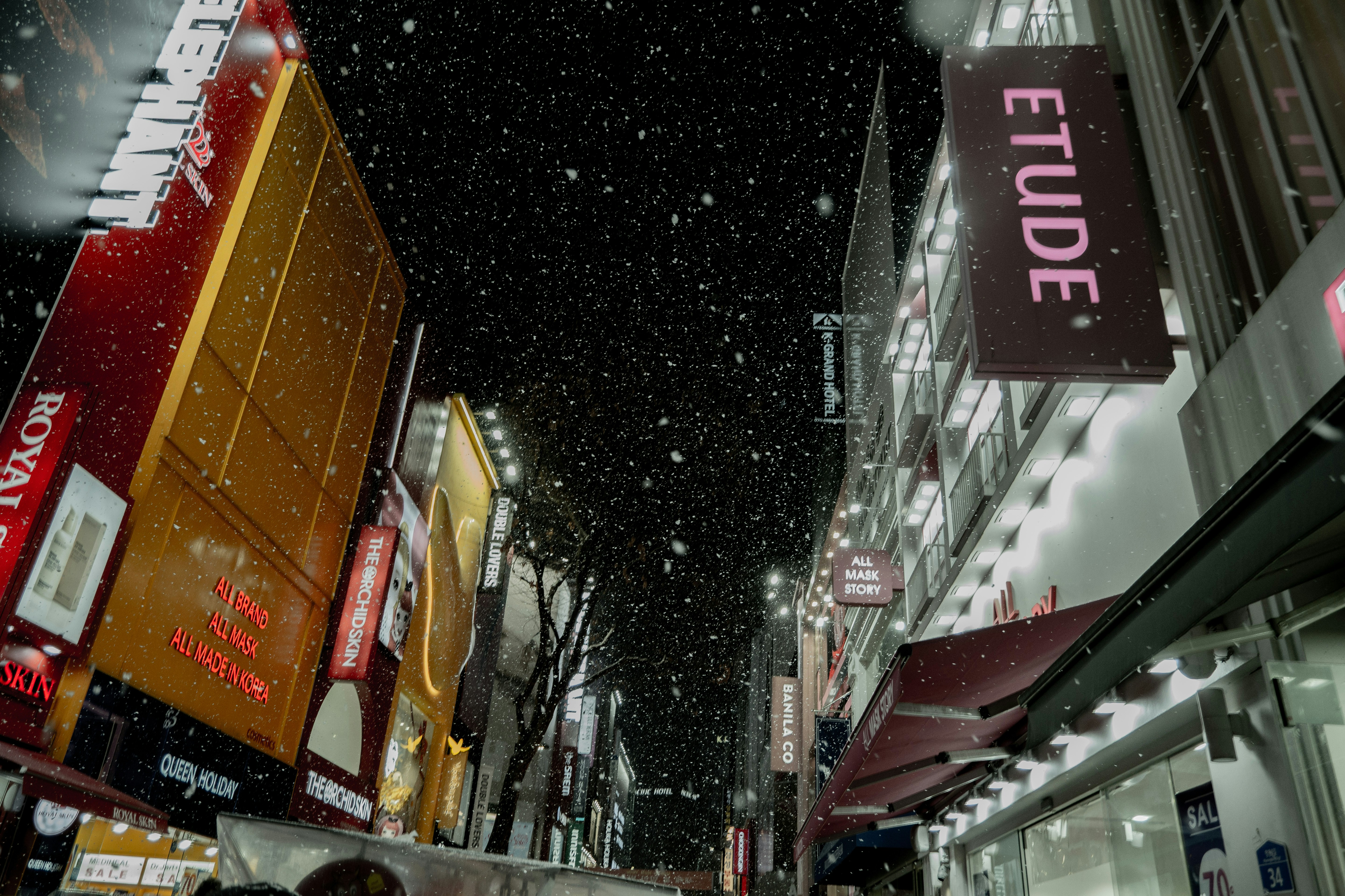 Myeongdong, a snowy day