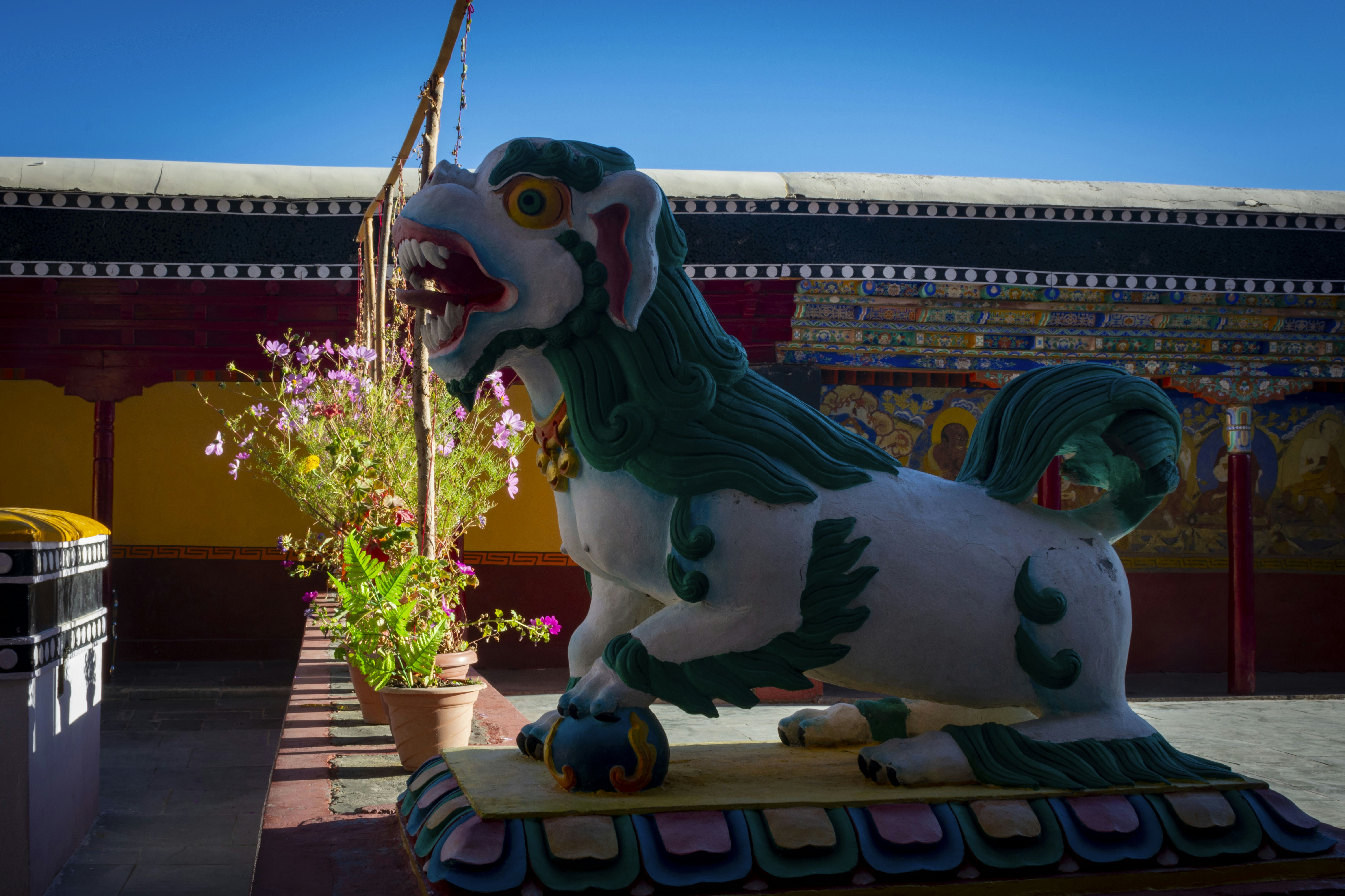 Dragon Guardian of the Courtyard: A Colorful Statuescape