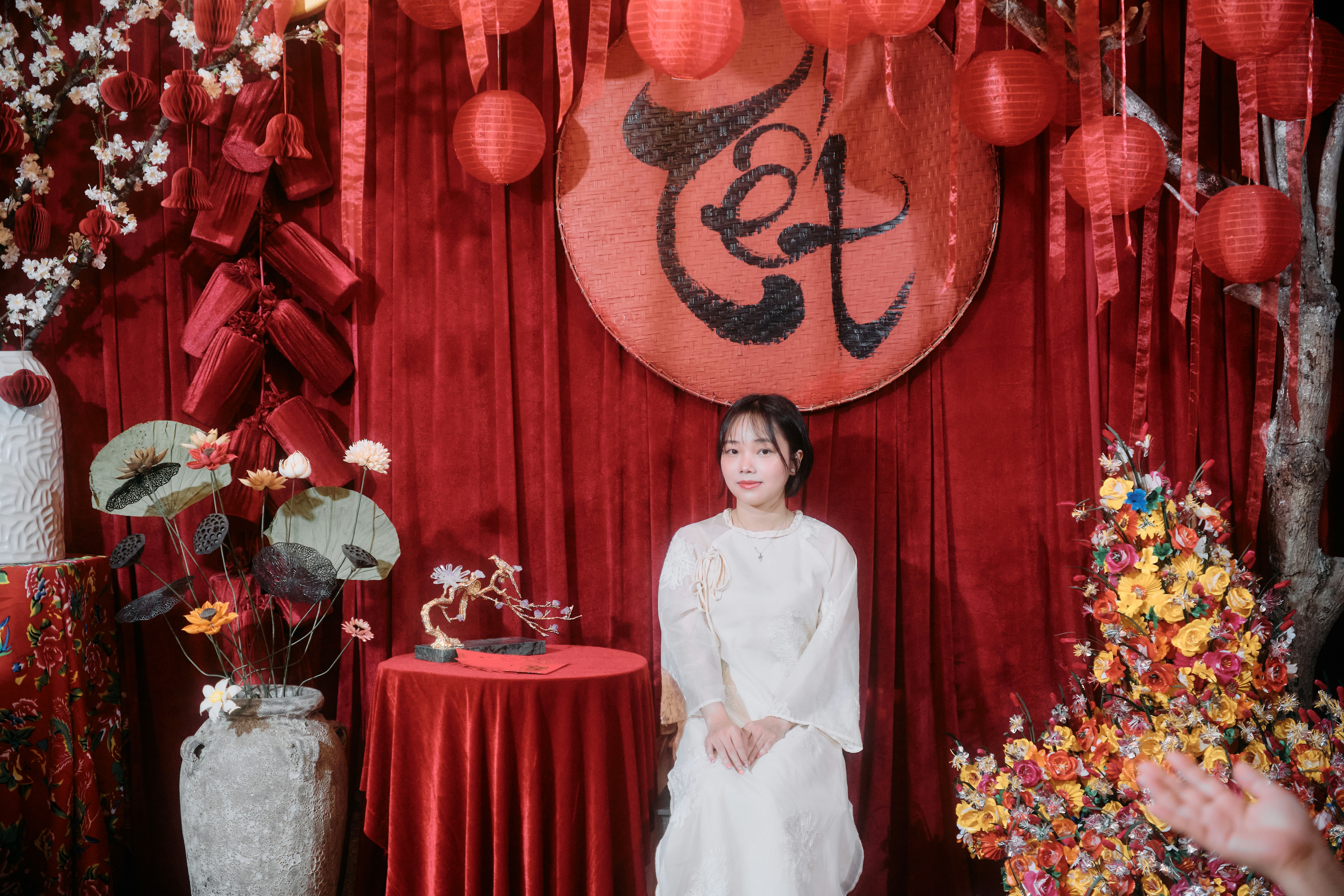 Red Velvet Stage: Portrait Beneath Lanterns