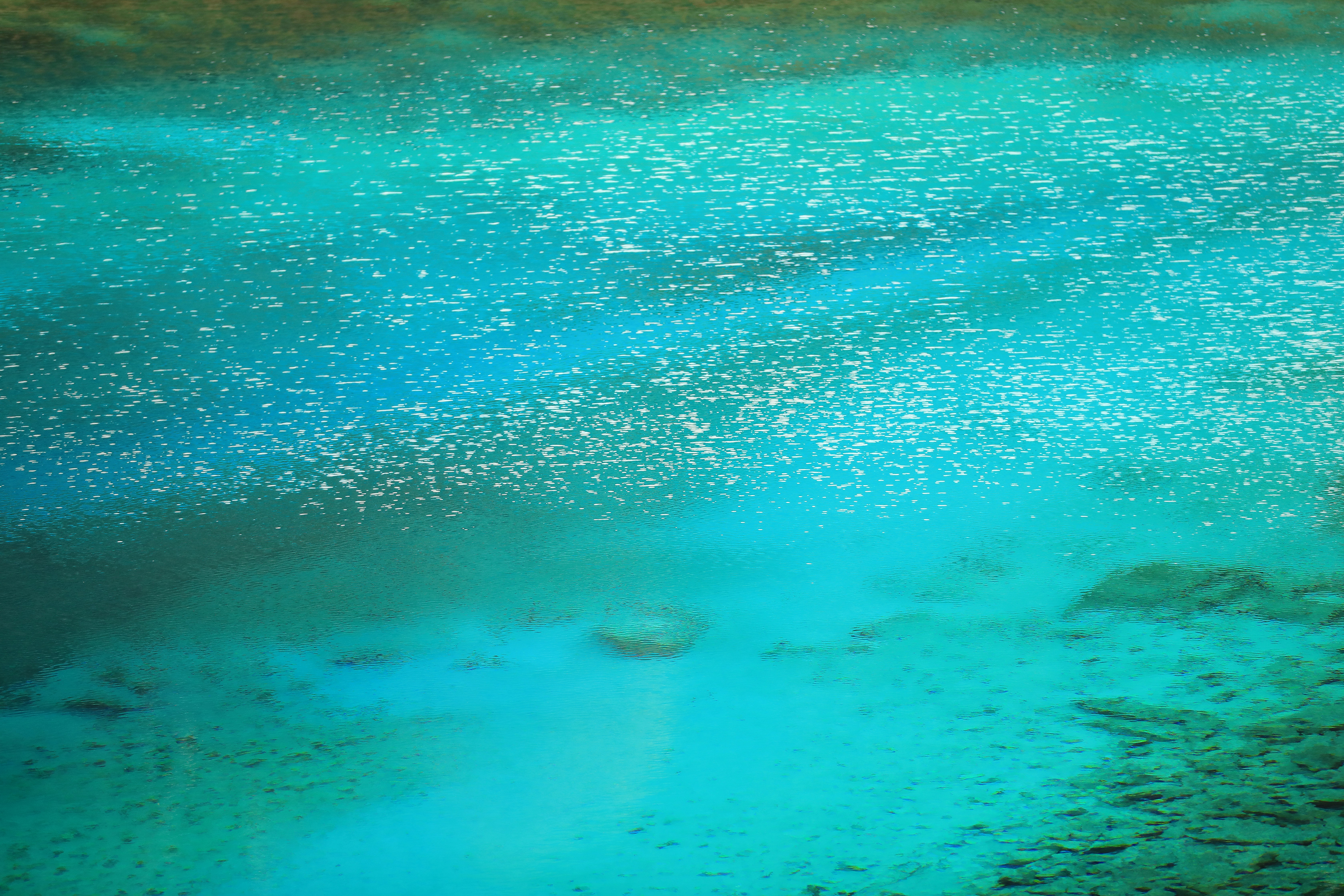 Aqua Whisper: Sunlit Turquoise Depths